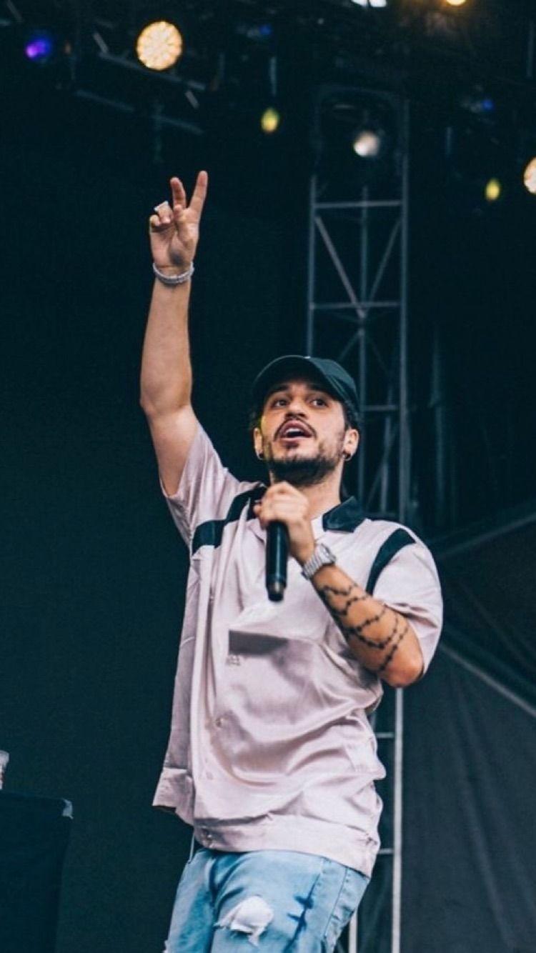 Russ iPhone Wallpapers - Top Free Russ iPhone Backgrounds - WallpaperAccess