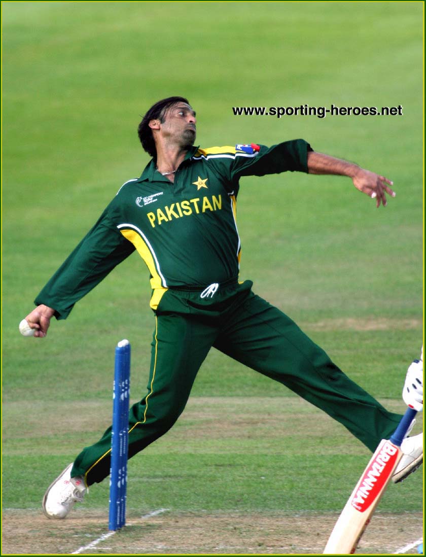 Shoaib Akhtar Wallpapers - Top Free Shoaib Akhtar Backgrounds ...