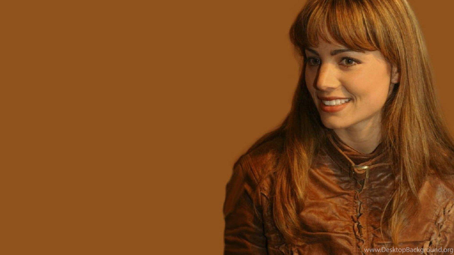 Erica Durance Wallpapers - Top Free Erica Durance Backgrounds ...