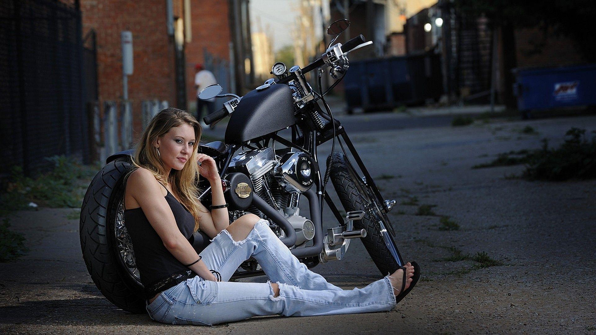Motorcycle Girl Wallpapers - Top Free Motorcycle Girl Backgrounds - WallpaperAccess