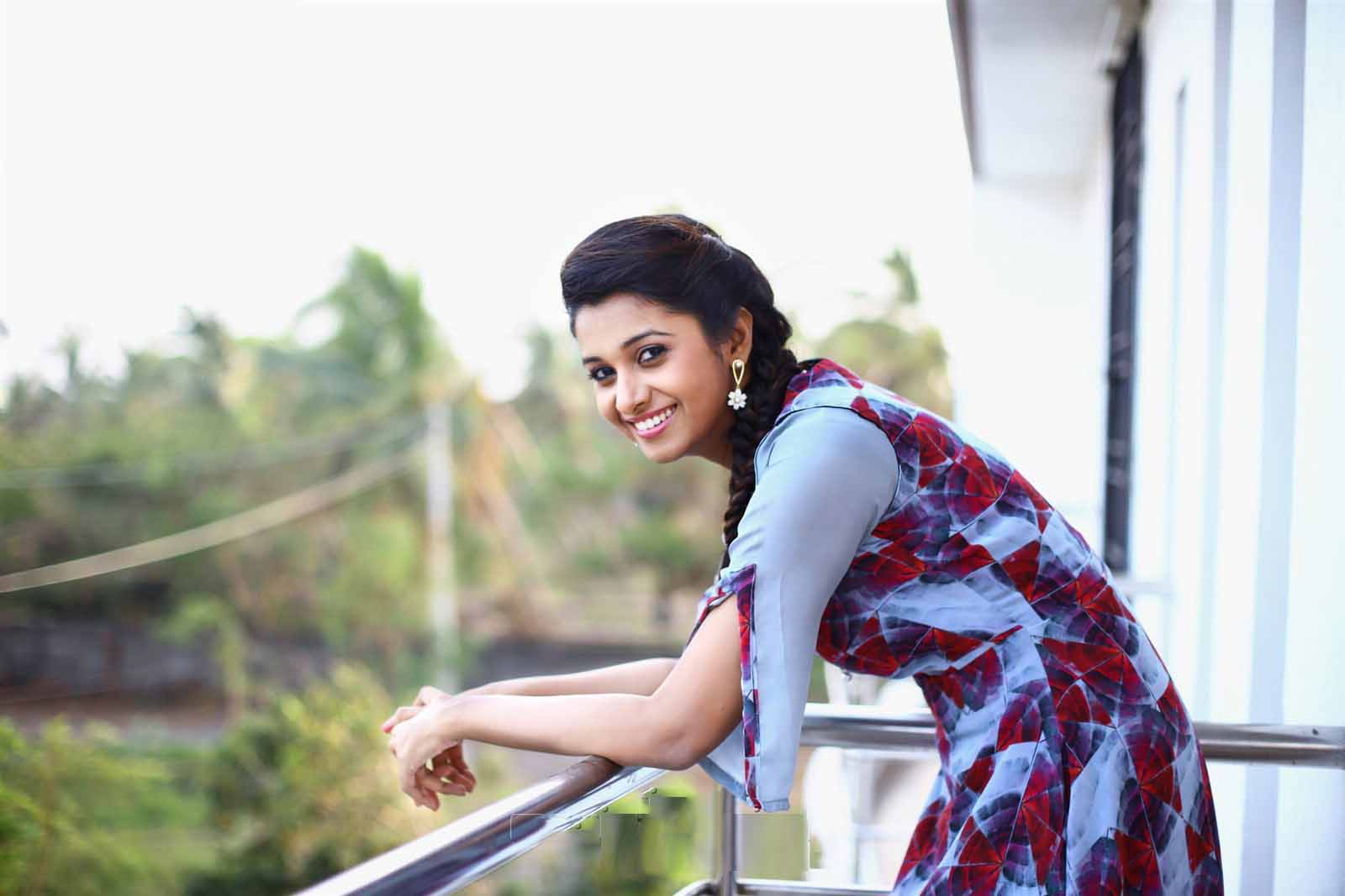 Priya Bhavani Shankar Wallpapers - Top Free Priya Bhavani Shankar ...