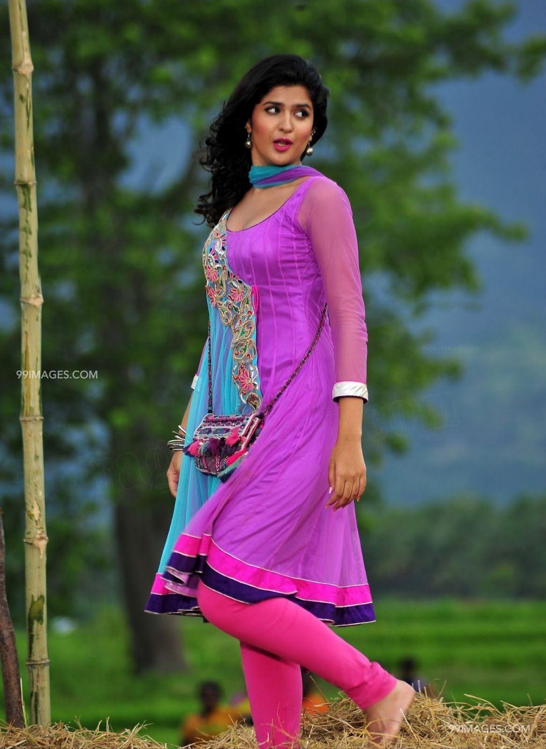 Deeksha Seth Wallpapers - Top Free Deeksha Seth Backgrounds ...