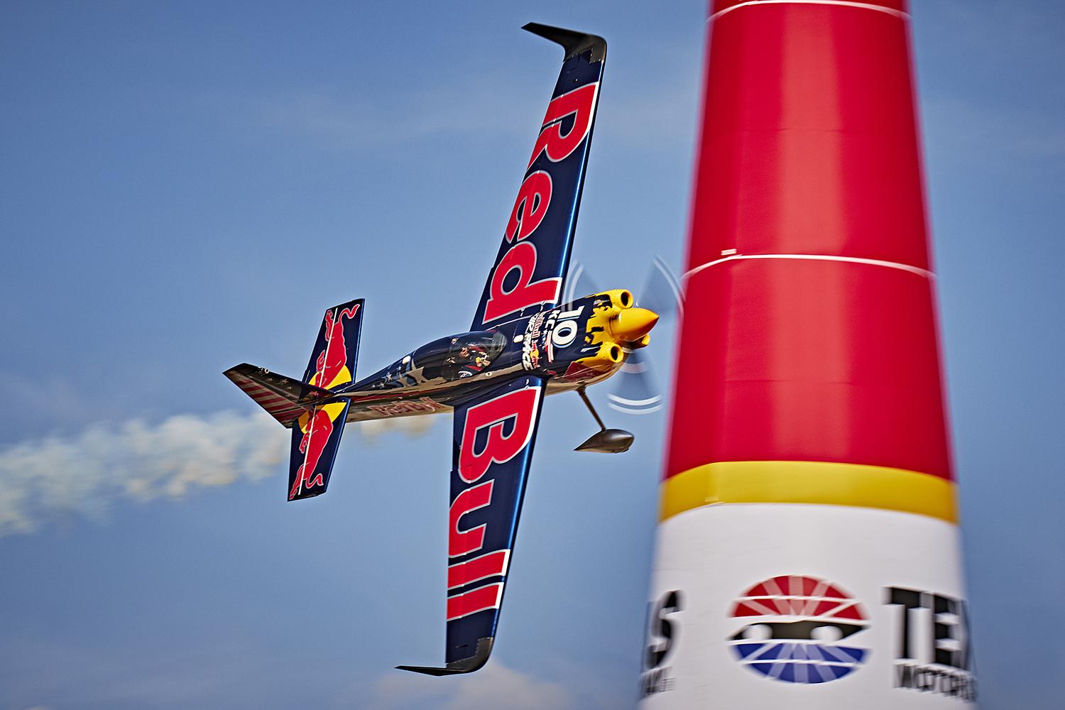 Red Bull Air Race Wallpapers - Top Free Red Bull Air Race Backgrounds ...