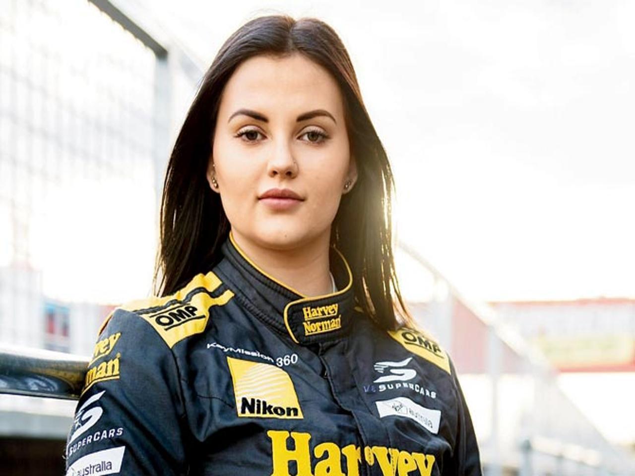 Renee Gracie Wallpapers - Top Free Renee Gracie Backgrounds ...