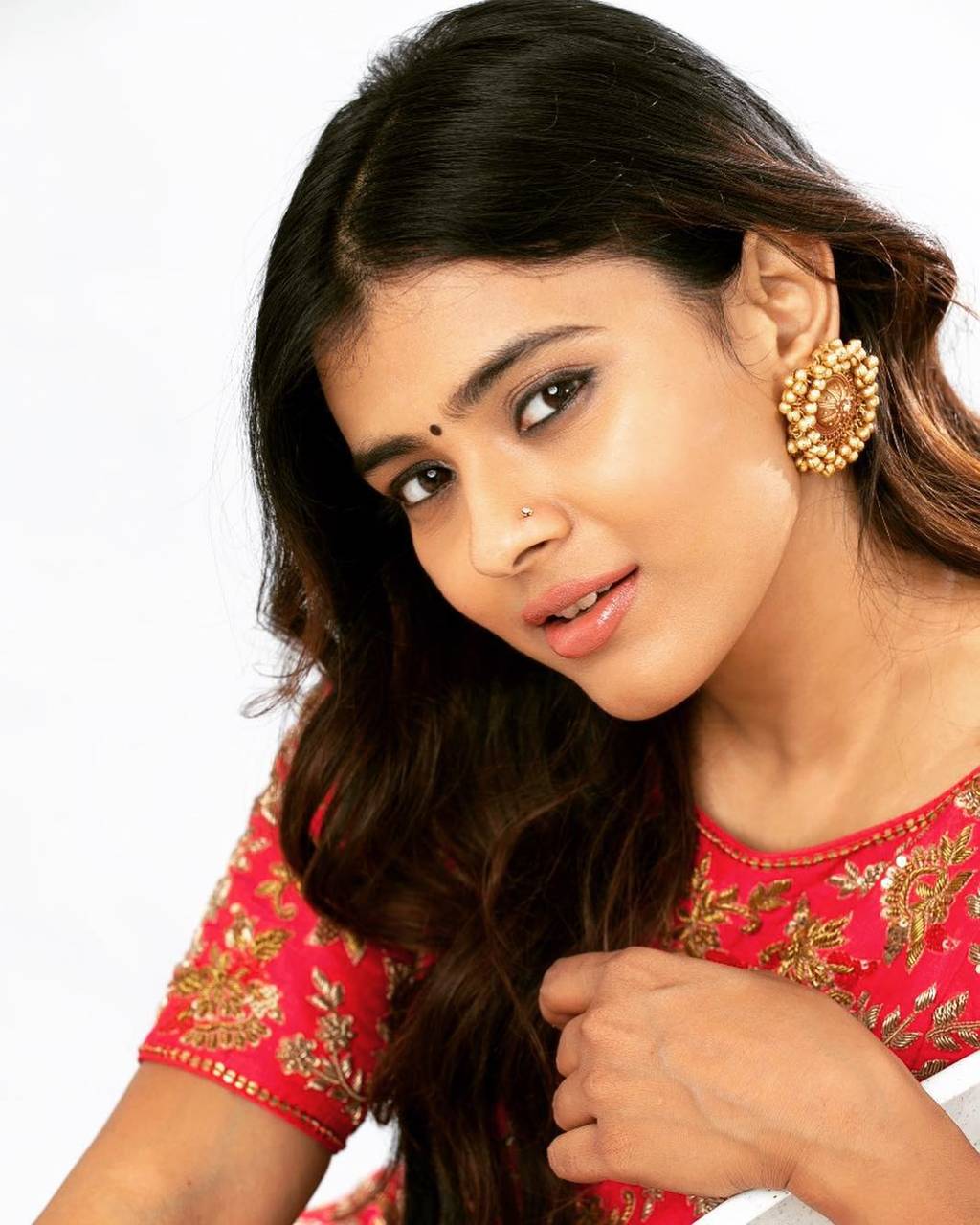 Hebah Patel Wallpapers - Top Free Hebah Patel Backgrounds - WallpaperAccess