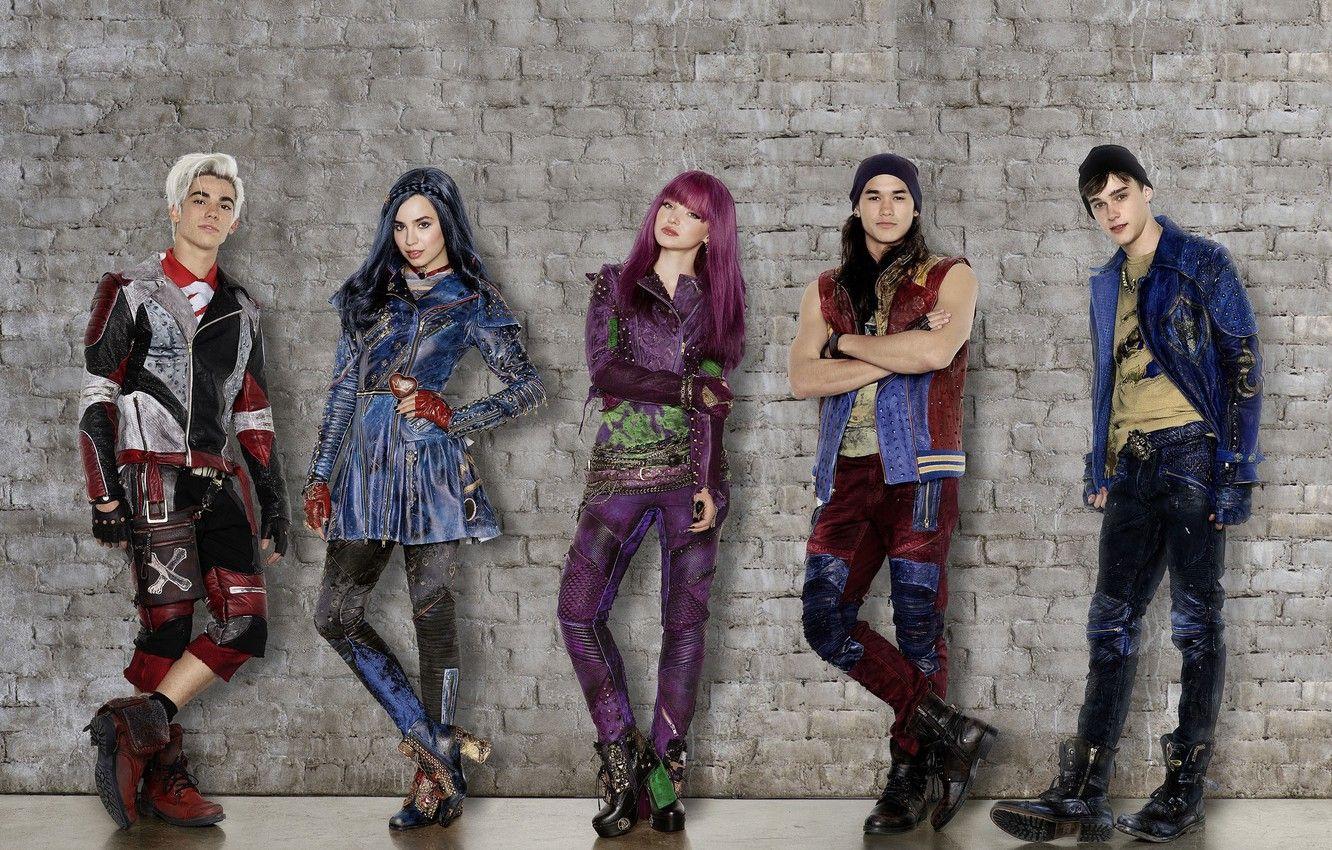 Disney Descendants Wallpapers - Top Free Disney Descendants Backgrounds ...