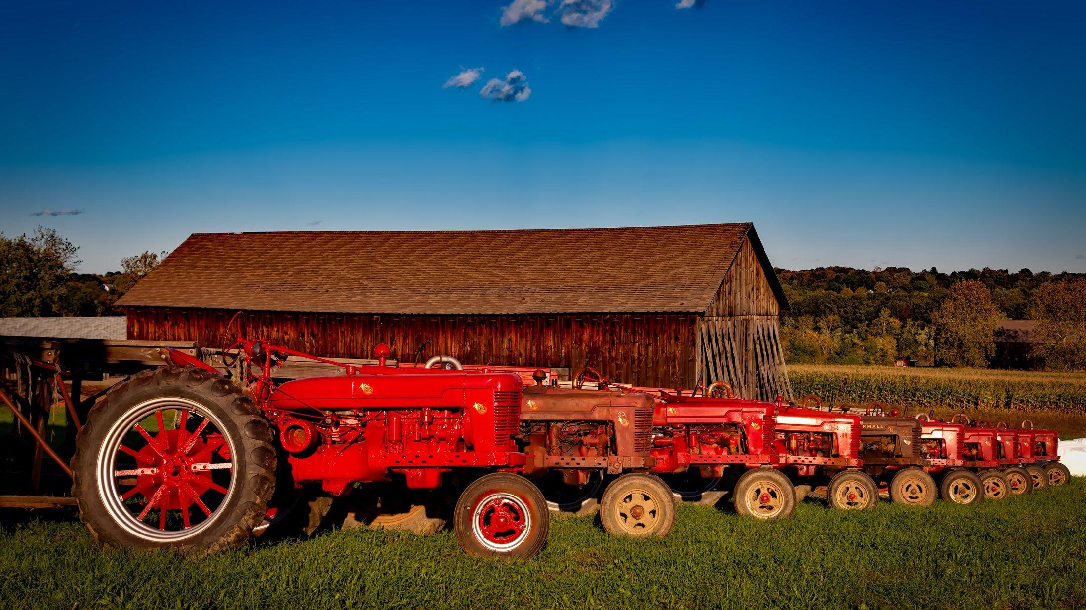 Old Tractor Wallpapers - Top Free Old Tractor Backgrounds - WallpaperAccess