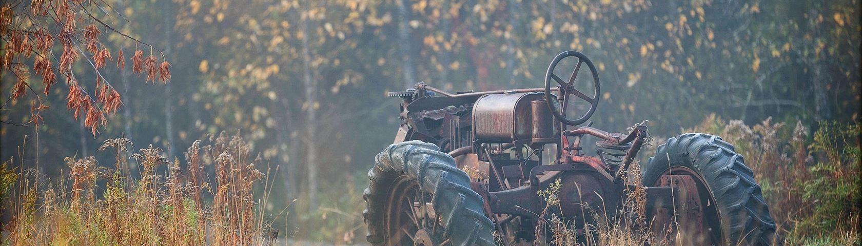 Old Tractor Wallpapers - Top Free Old Tractor Backgrounds - WallpaperAccess
