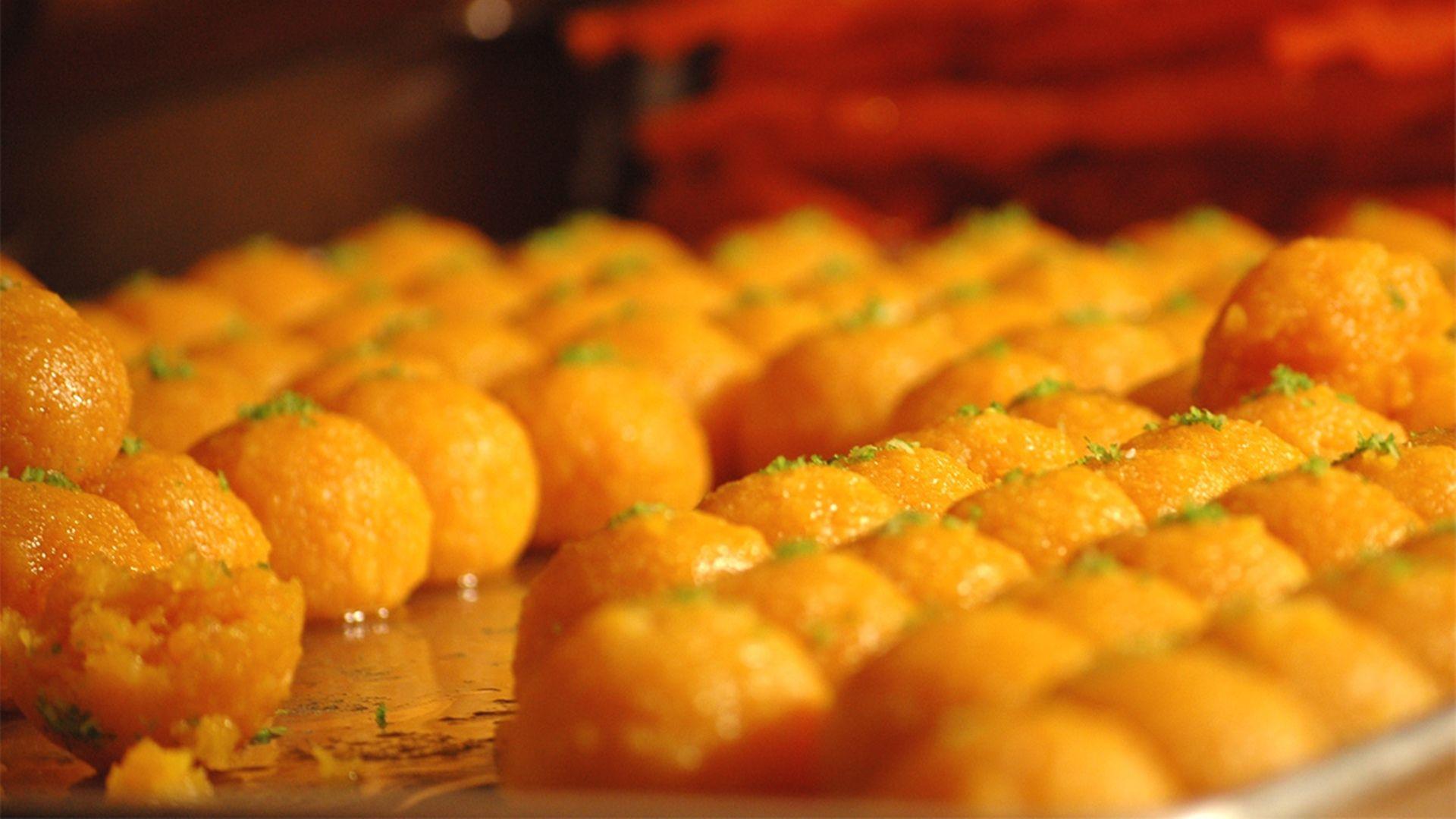 South Asian Wallpapers - Top Free South Asian Backgrounds - WallpaperAccess