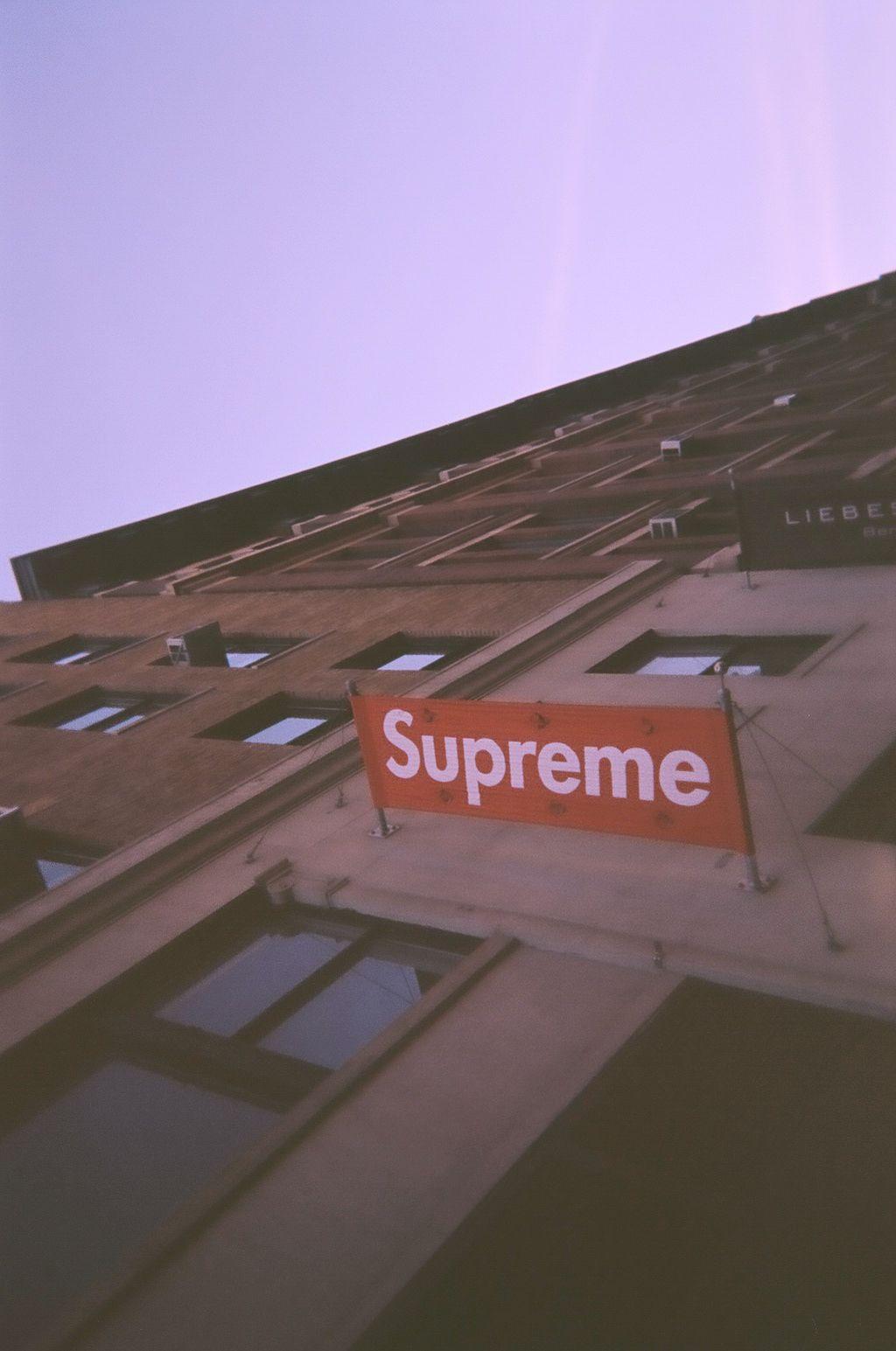 Supreme NYC Wallpapers - Top Free Supreme NYC Backgrounds - WallpaperAccess