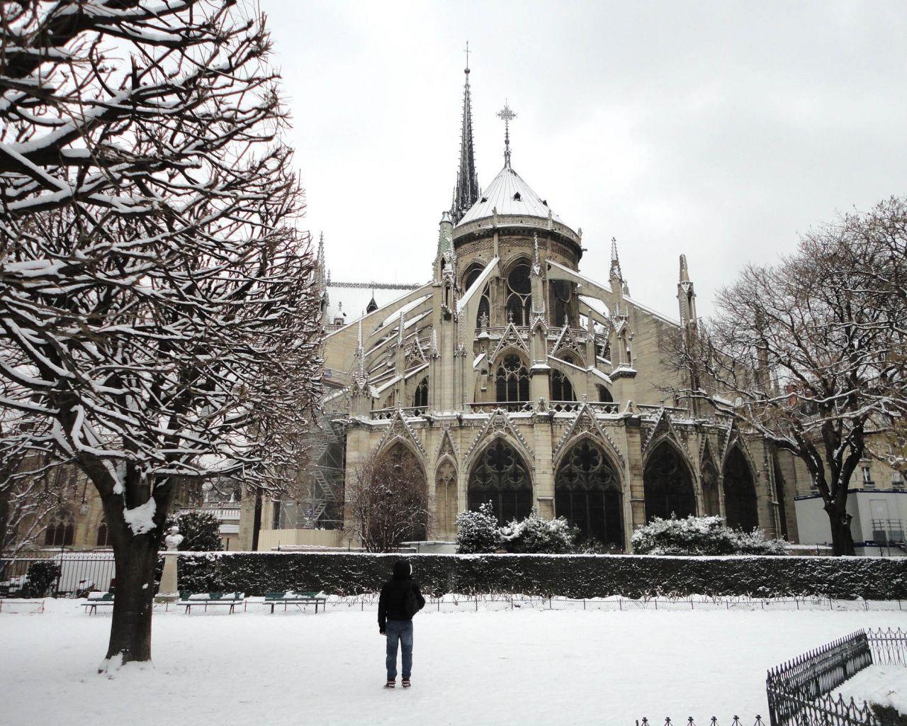 Paris Snow Wallpapers - Top Free Paris Snow Backgrounds - WallpaperAccess