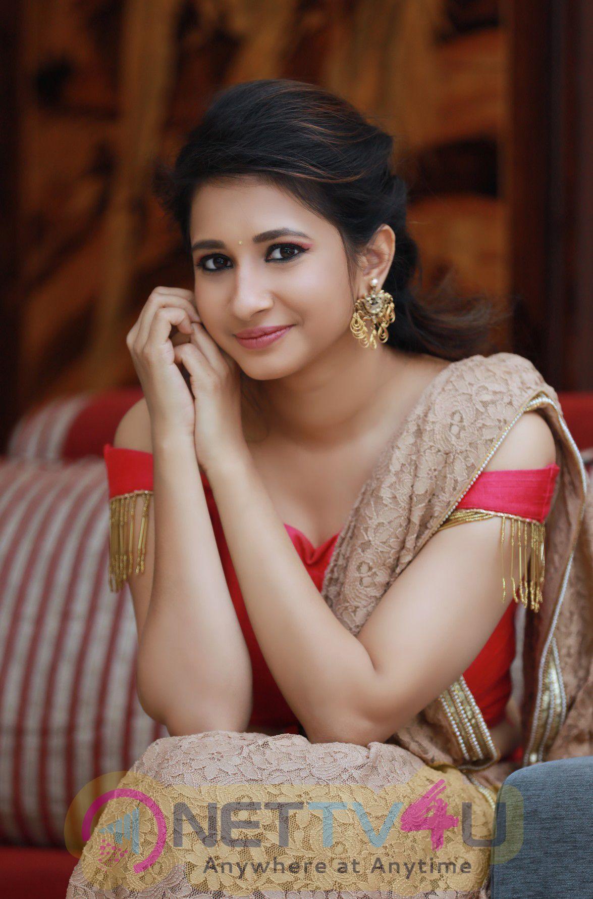 Manvitha Kamath Wallpapers - Top Free Manvitha Kamath Backgrounds ...