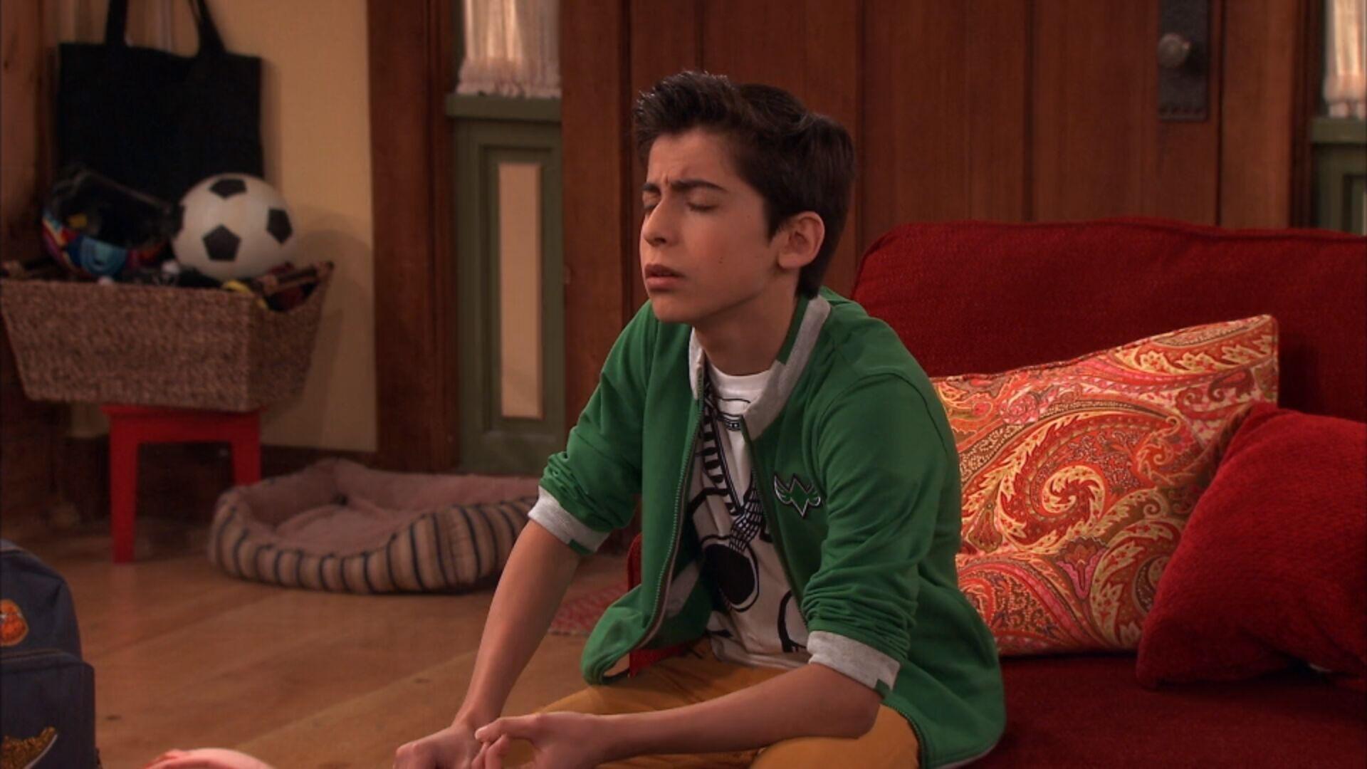 Aidan Gallagher Wallpapers - Top Những Hình Ảnh Đẹp