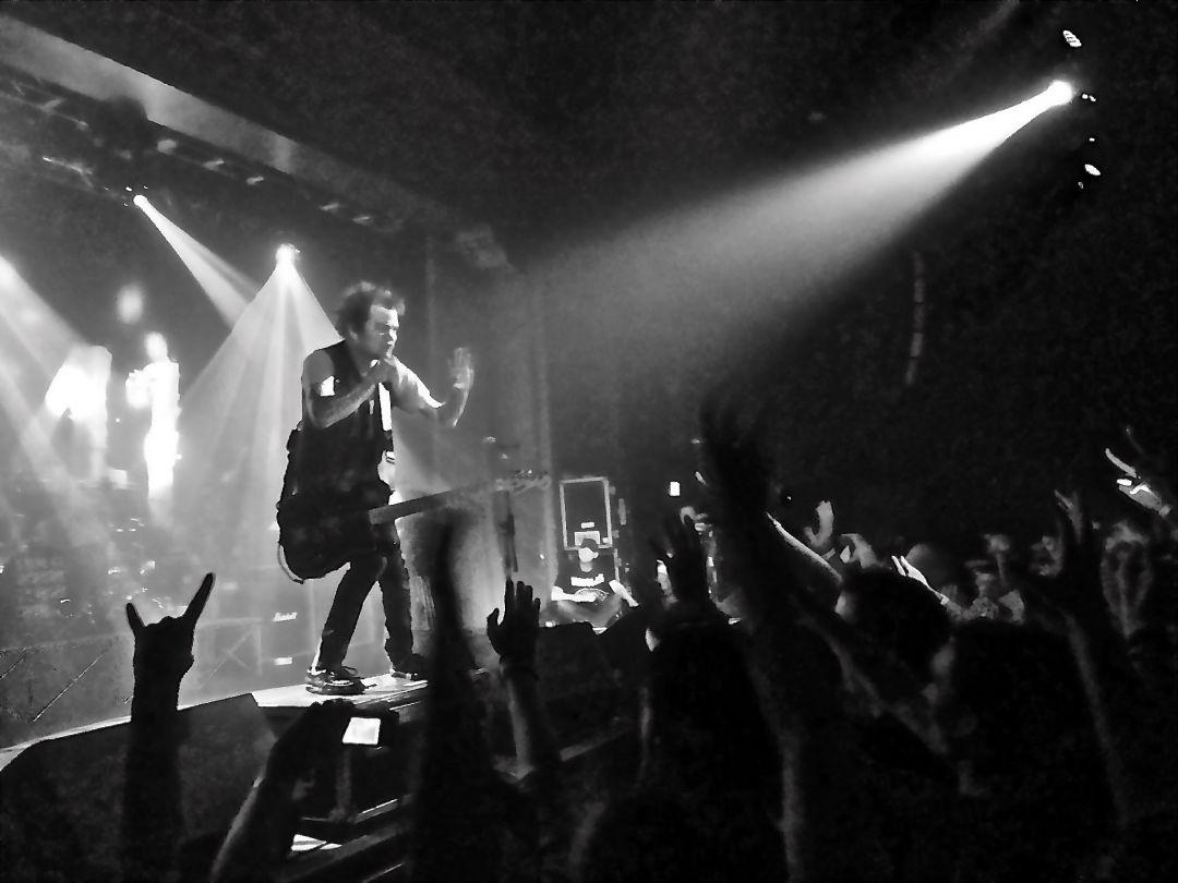 Sum 41 Wallpapers - Top Free Sum 41 Backgrounds - WallpaperAccess