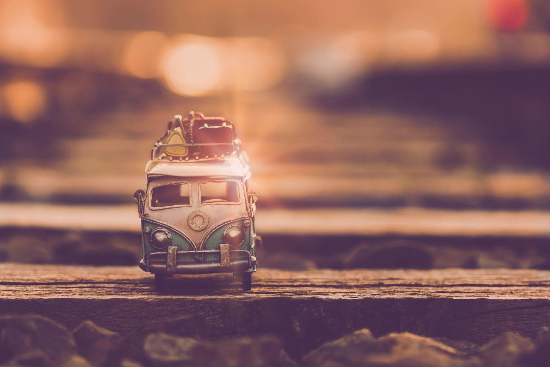 Car Travel Wallpapers - Top Free Car Travel Backgrounds - WallpaperAccess