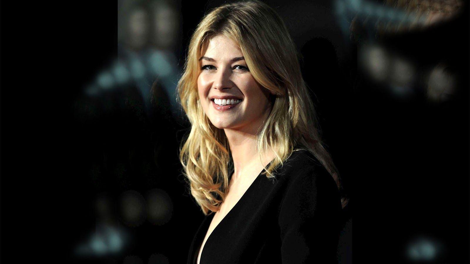 Rosamund Pike Wallpapers - Top Free Rosamund Pike Backgrounds ...