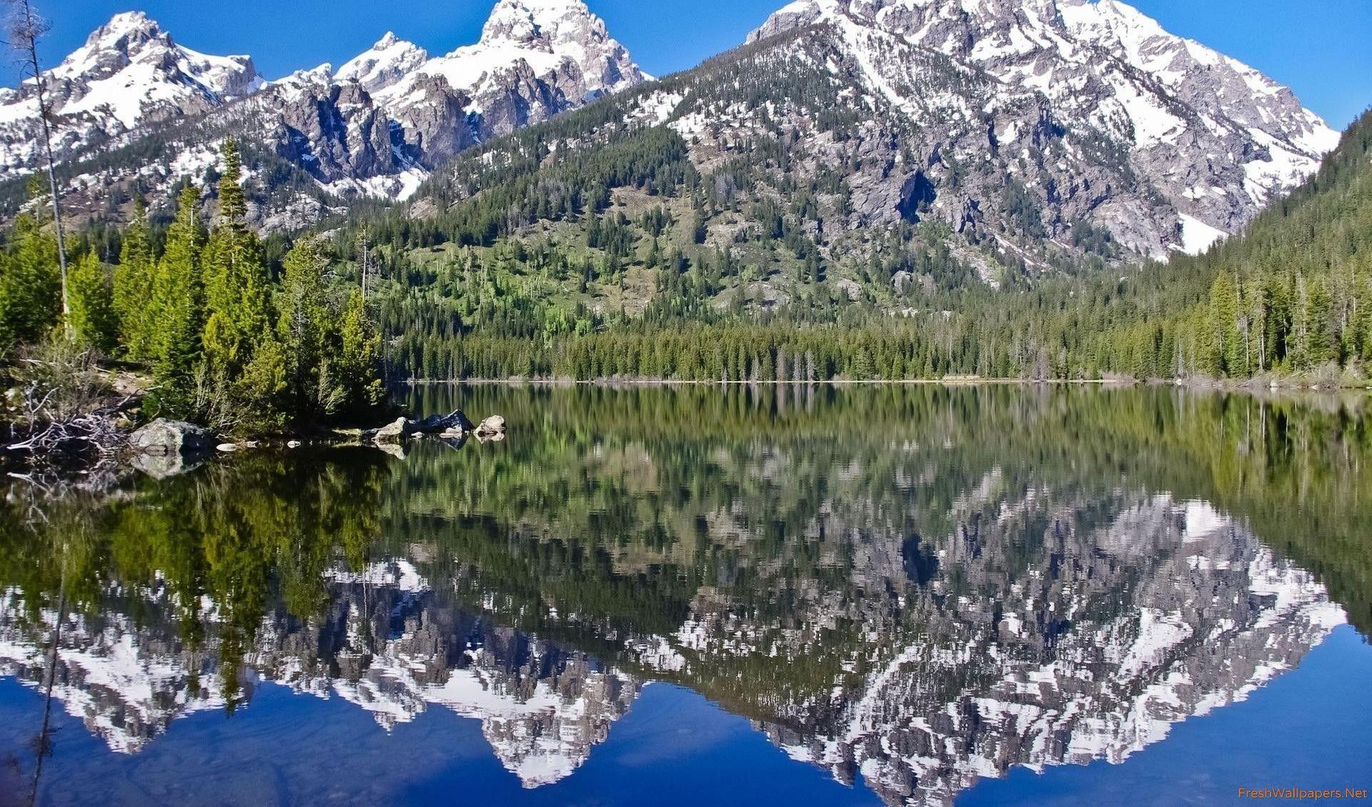 Snowy Lake Wallpapers - Top Free Snowy Lake Backgrounds - WallpaperAccess