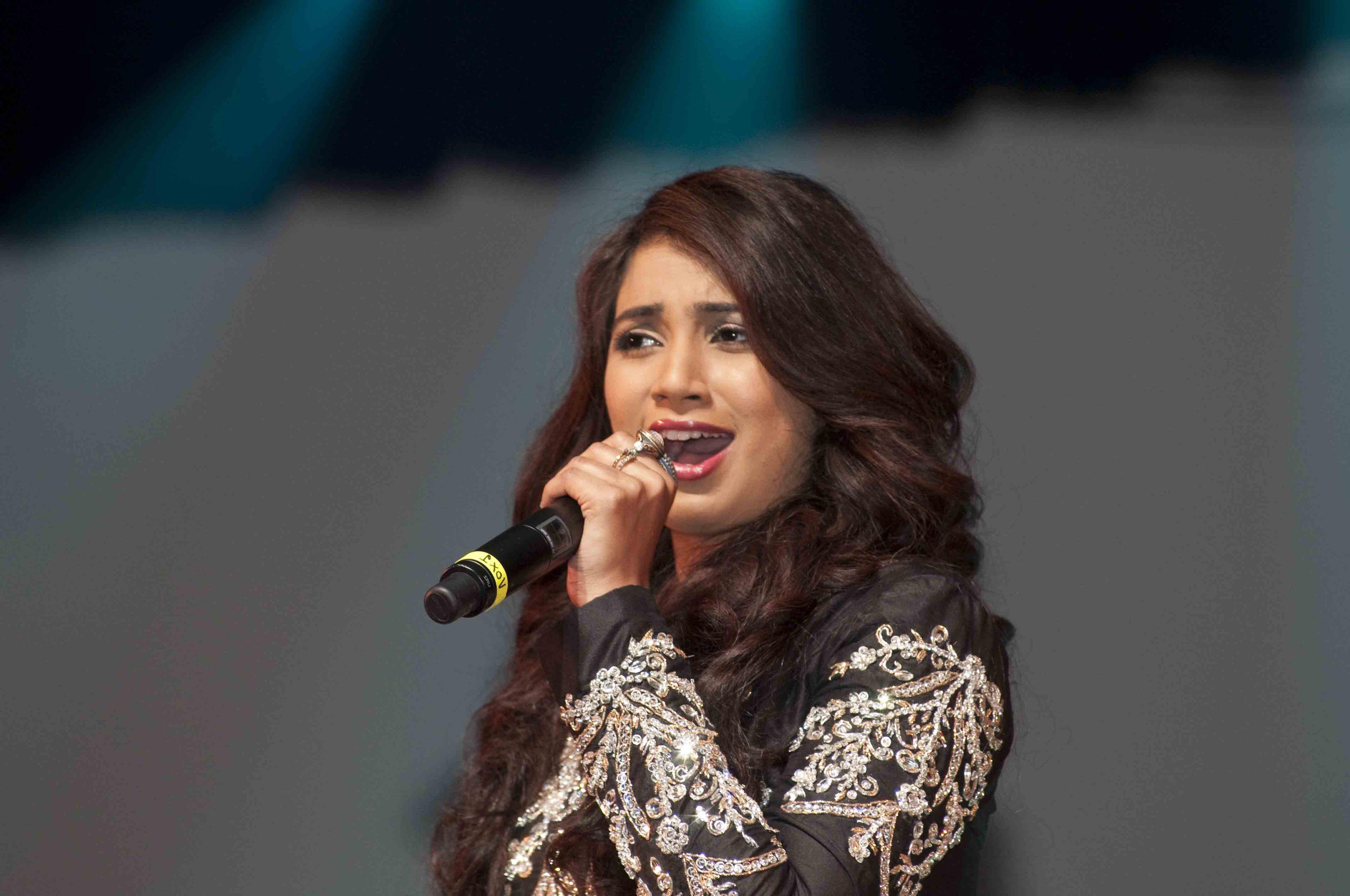 Shreya Ghoshal HD Wallpapers - Top Free Shreya Ghoshal HD Backgrounds ...