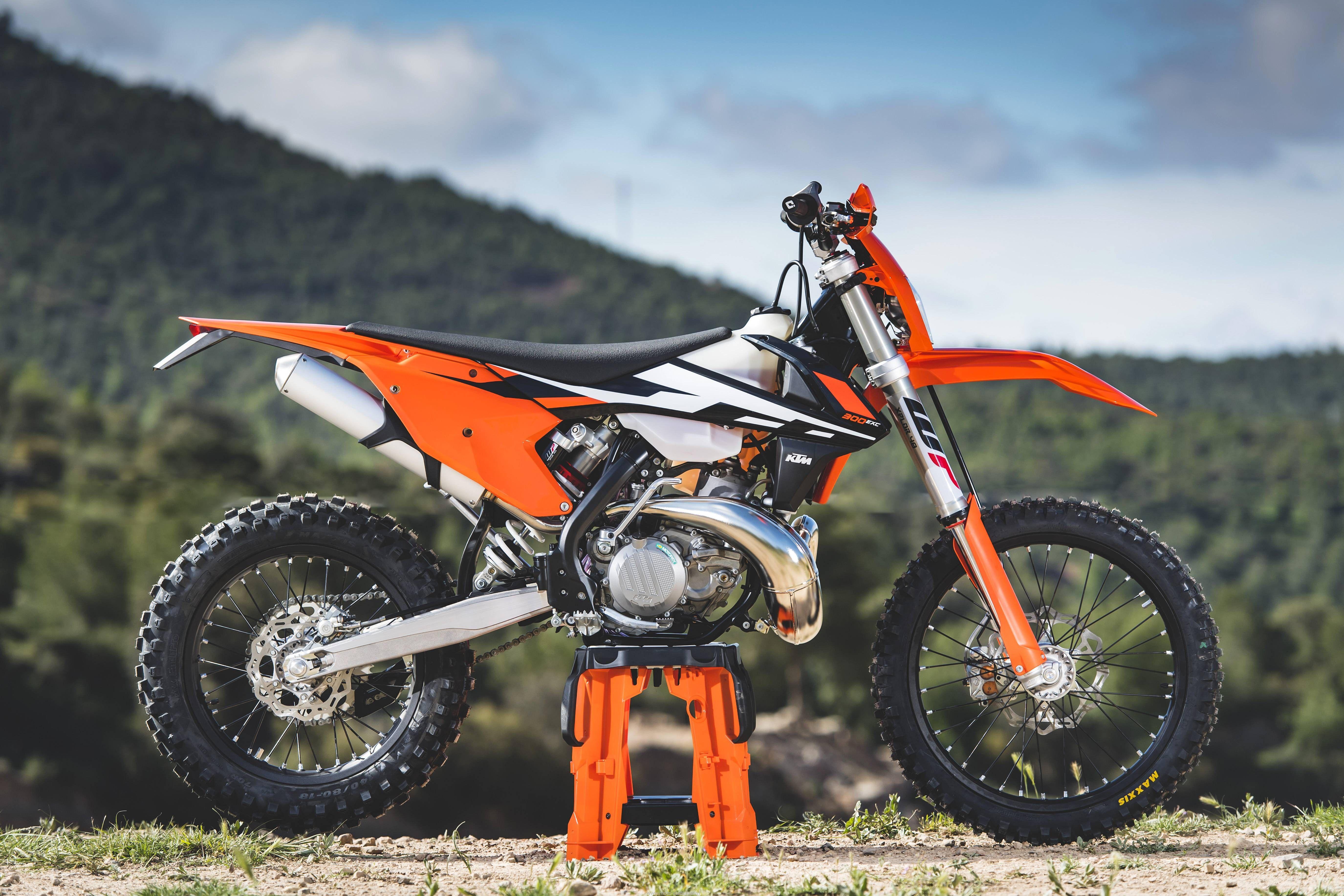 KTM 250 Wallpapers - Top Free KTM 250 Backgrounds - WallpaperAccess