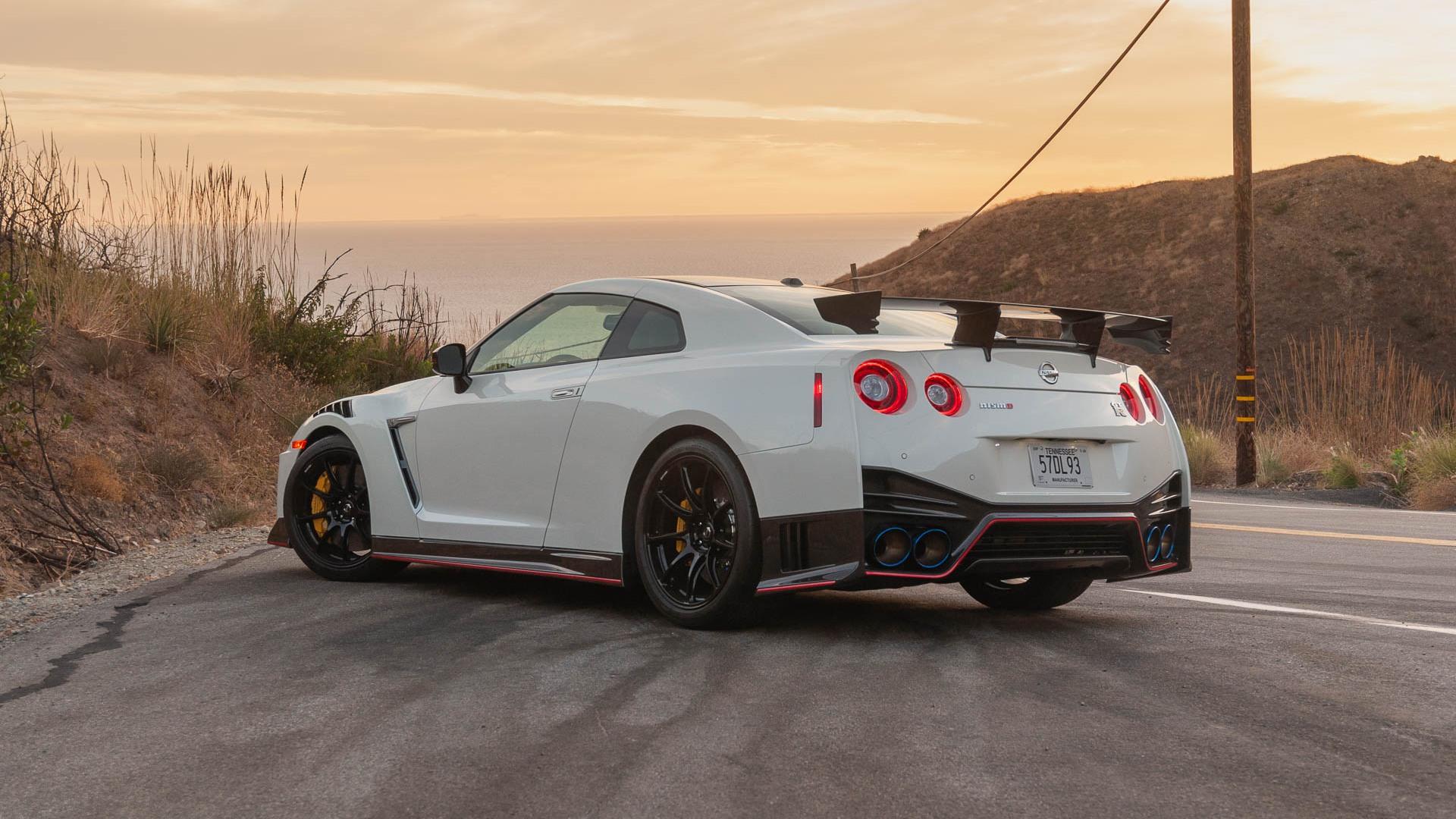 GTR Godzilla Wallpapers - Top Free GTR Godzilla Backgrounds - WallpaperAccess