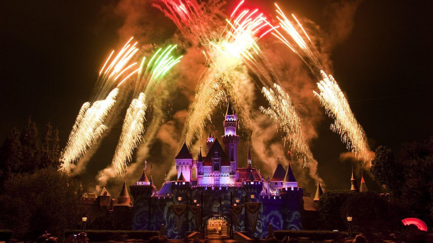 Disney Fireworks Wallpapers - Top Free Disney Fireworks Backgrounds ...