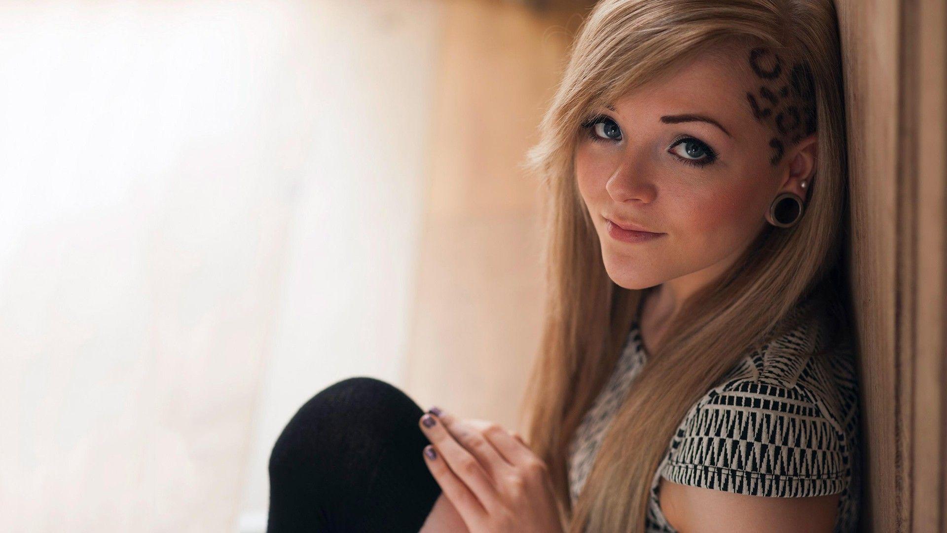 Hair Model Wallpapers - Top Free Hair Model Backgrounds - WallpaperAccess