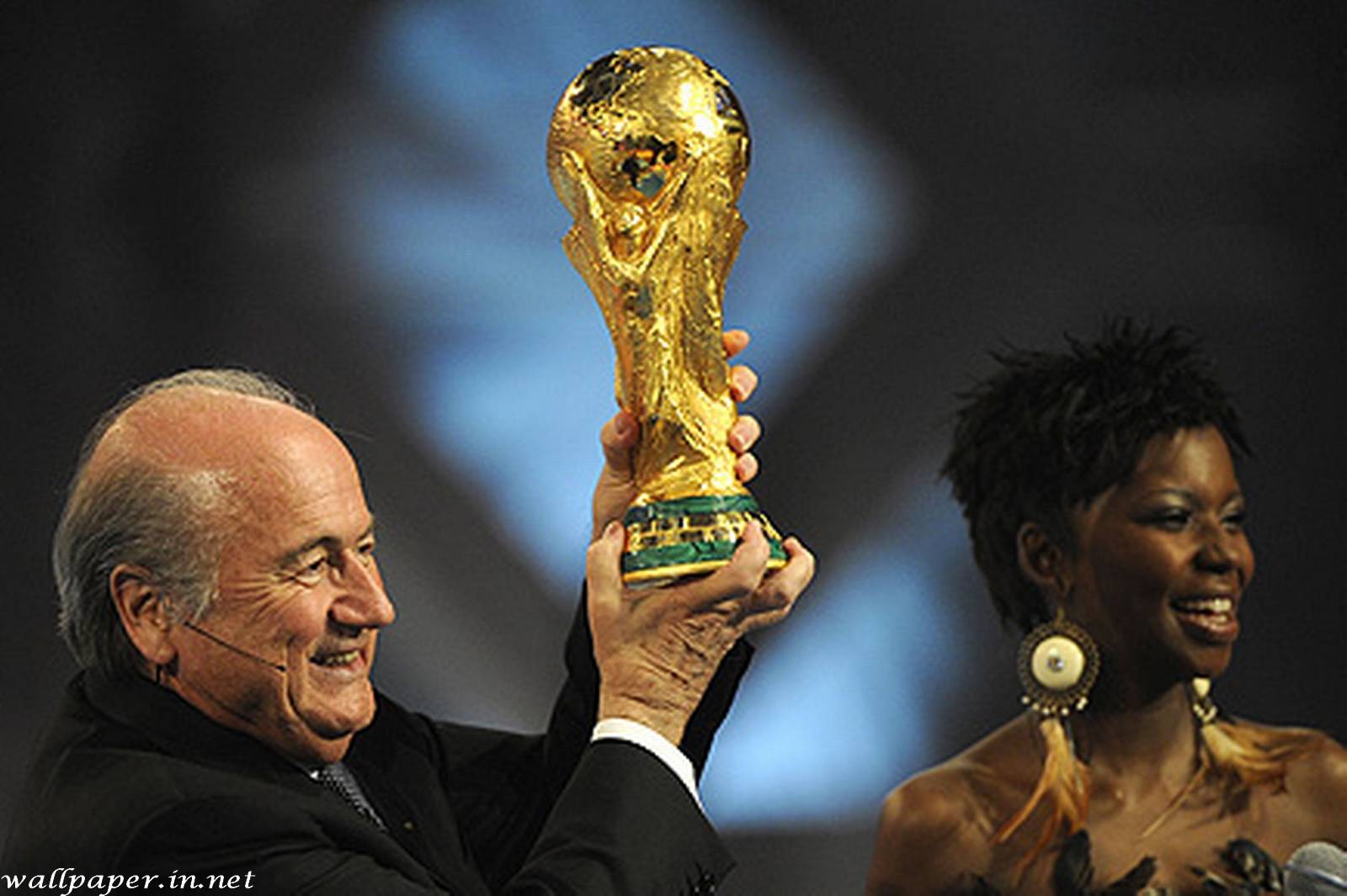 World Cup Trophy Wallpapers - Top Free World Cup Trophy Backgrounds ...
