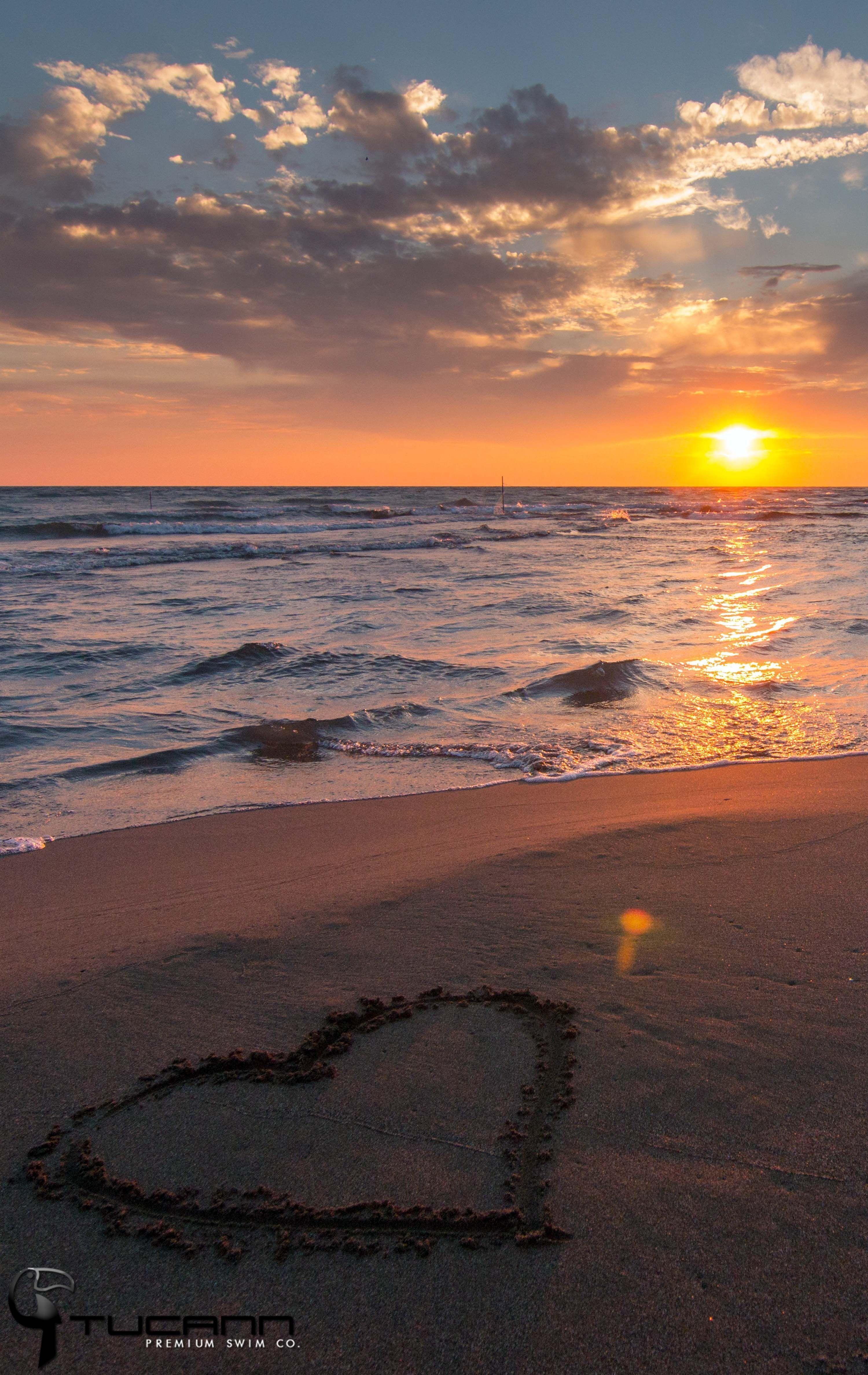 Valentine Beach Wallpapers Top Free Valentine Beach Backgrounds Wallpaperaccess