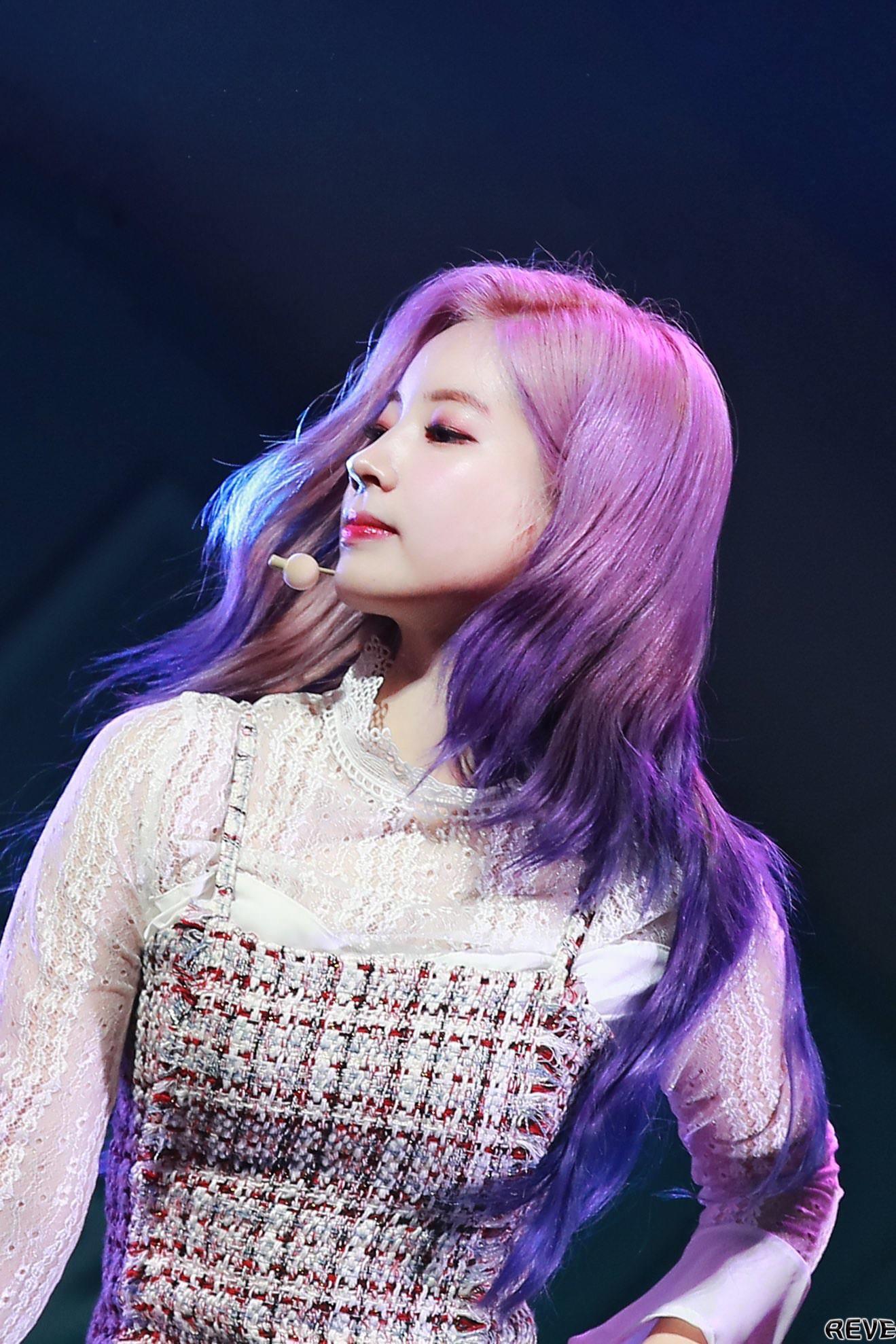 Kim Dahyun Wallpapers - Top Free Kim Dahyun Backgrounds - WallpaperAccess