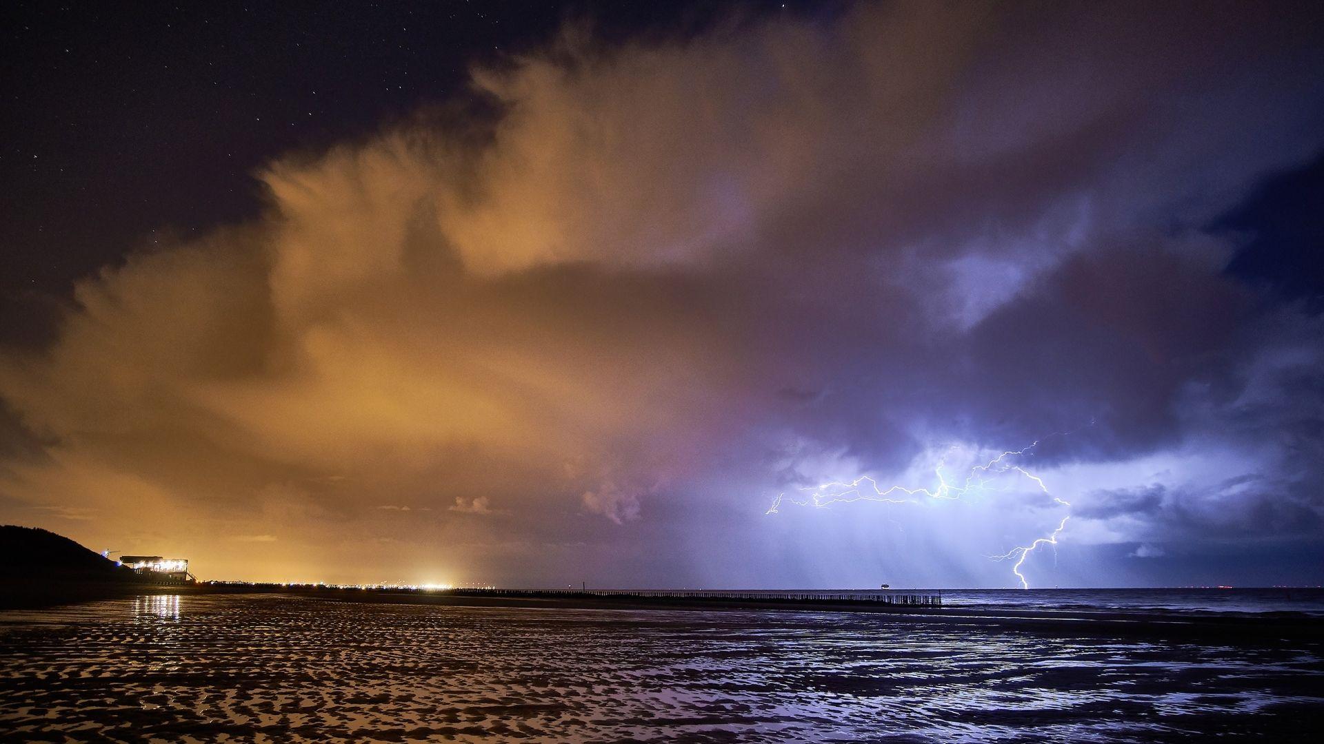 Beach Storm Wallpapers - Top Free Beach Storm Backgrounds - WallpaperAccess