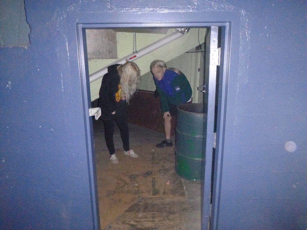 100 Gecs Wallpapers - Top Free 100 Gecs Backgrounds - WallpaperAccess