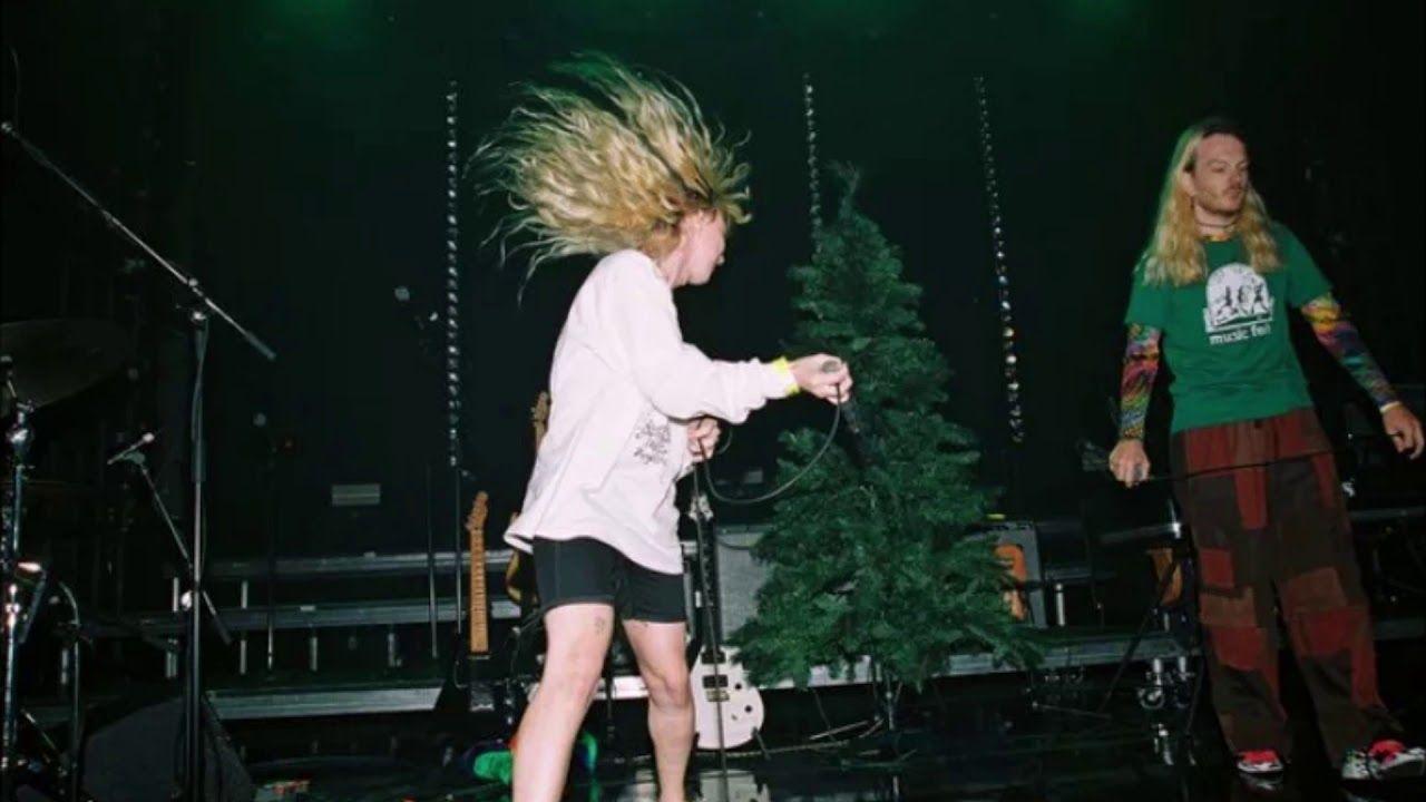 100 Gecs Wallpapers - Top Free 100 Gecs Backgrounds - WallpaperAccess