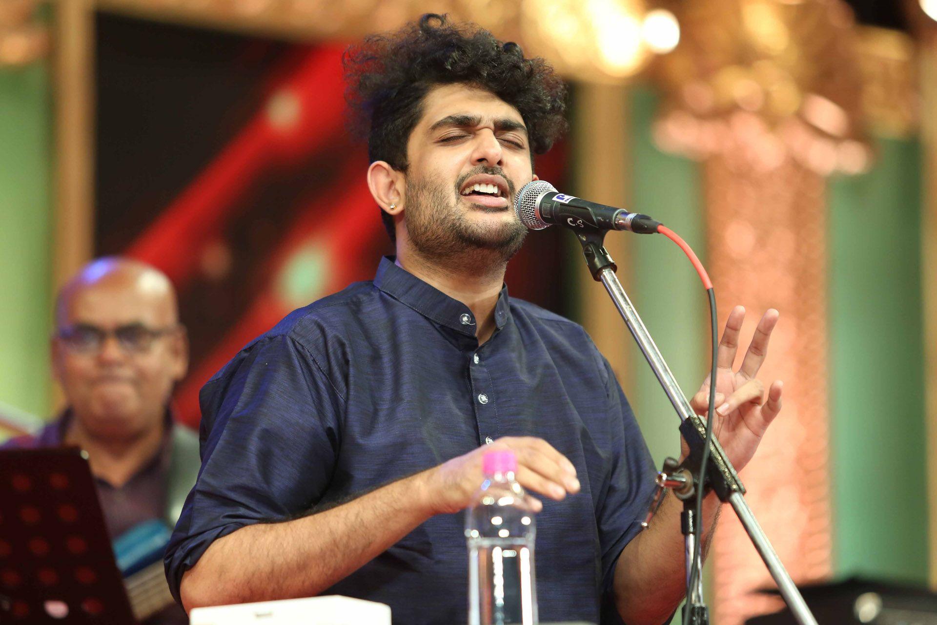 Sid Sriram Wallpapers - Top Free Sid Sriram Backgrounds - WallpaperAccess