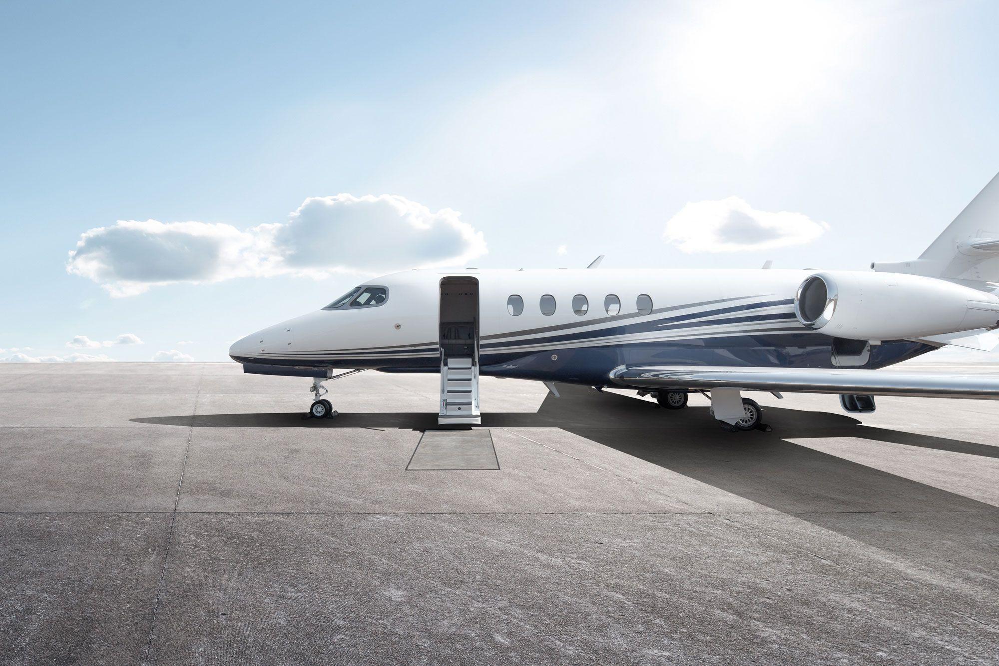 Private Plane Wallpapers - Top Free Private Plane Backgrounds ...