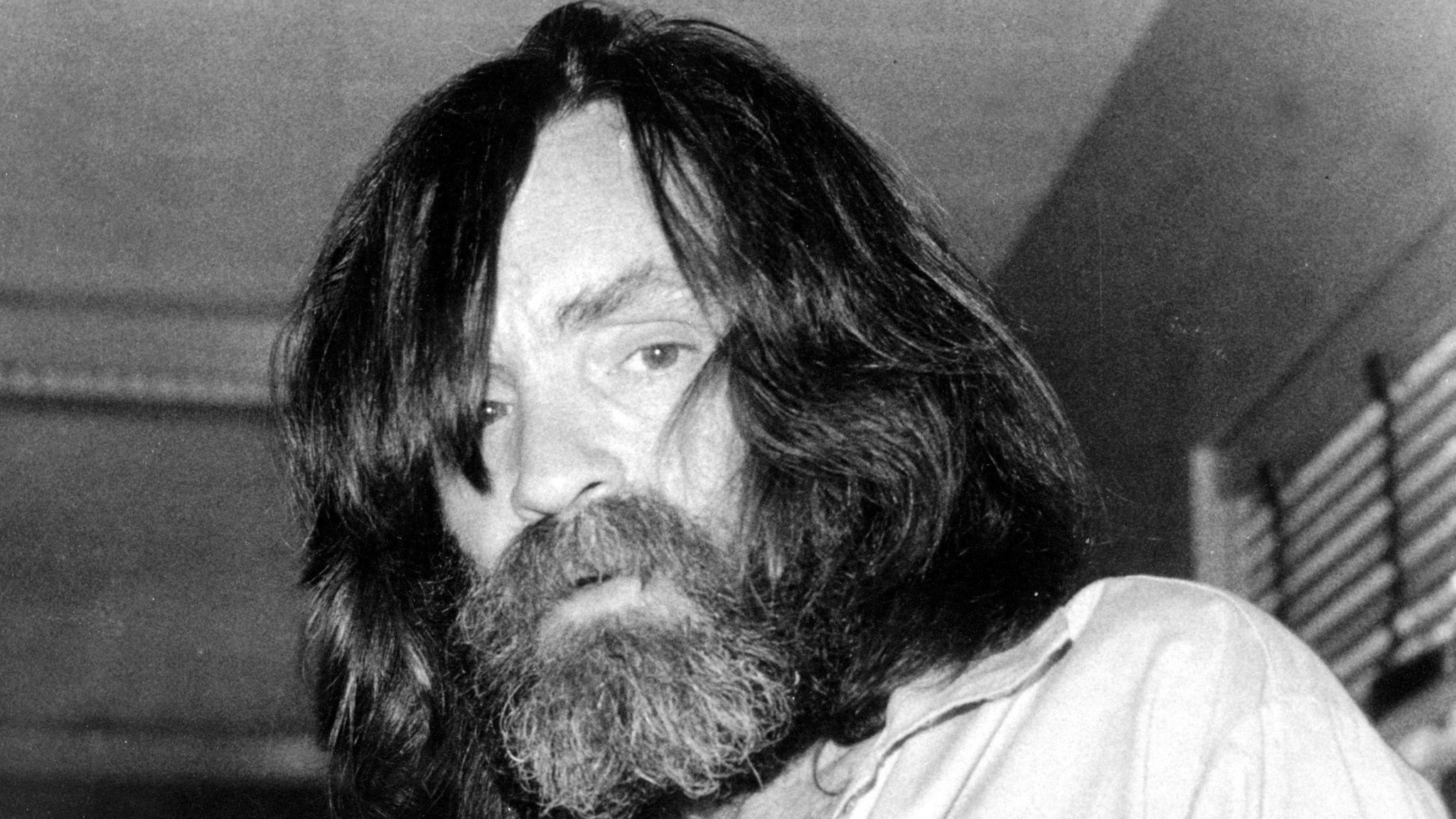 Charles Manson Wallpapers Top Free Charles Manson Backgrounds Wallpaperaccess