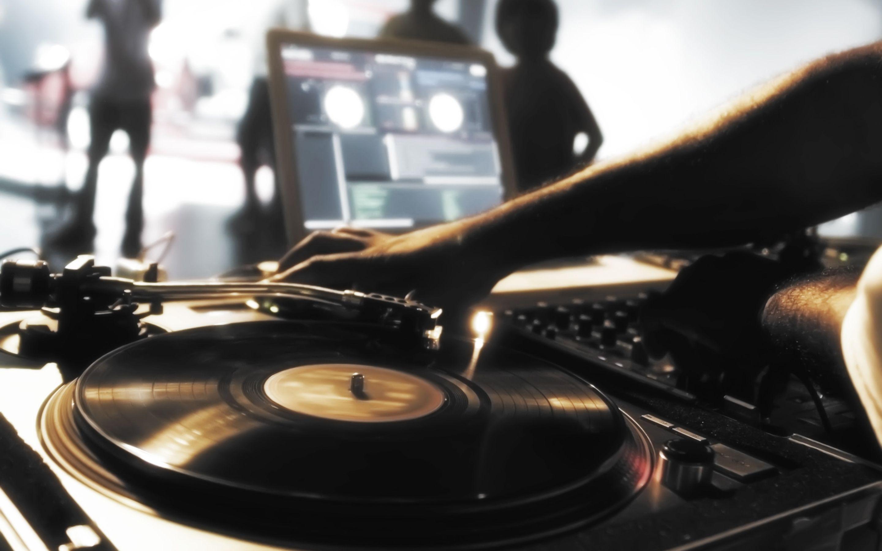 Deejay Wallpapers - Top Free Deejay Backgrounds - WallpaperAccess