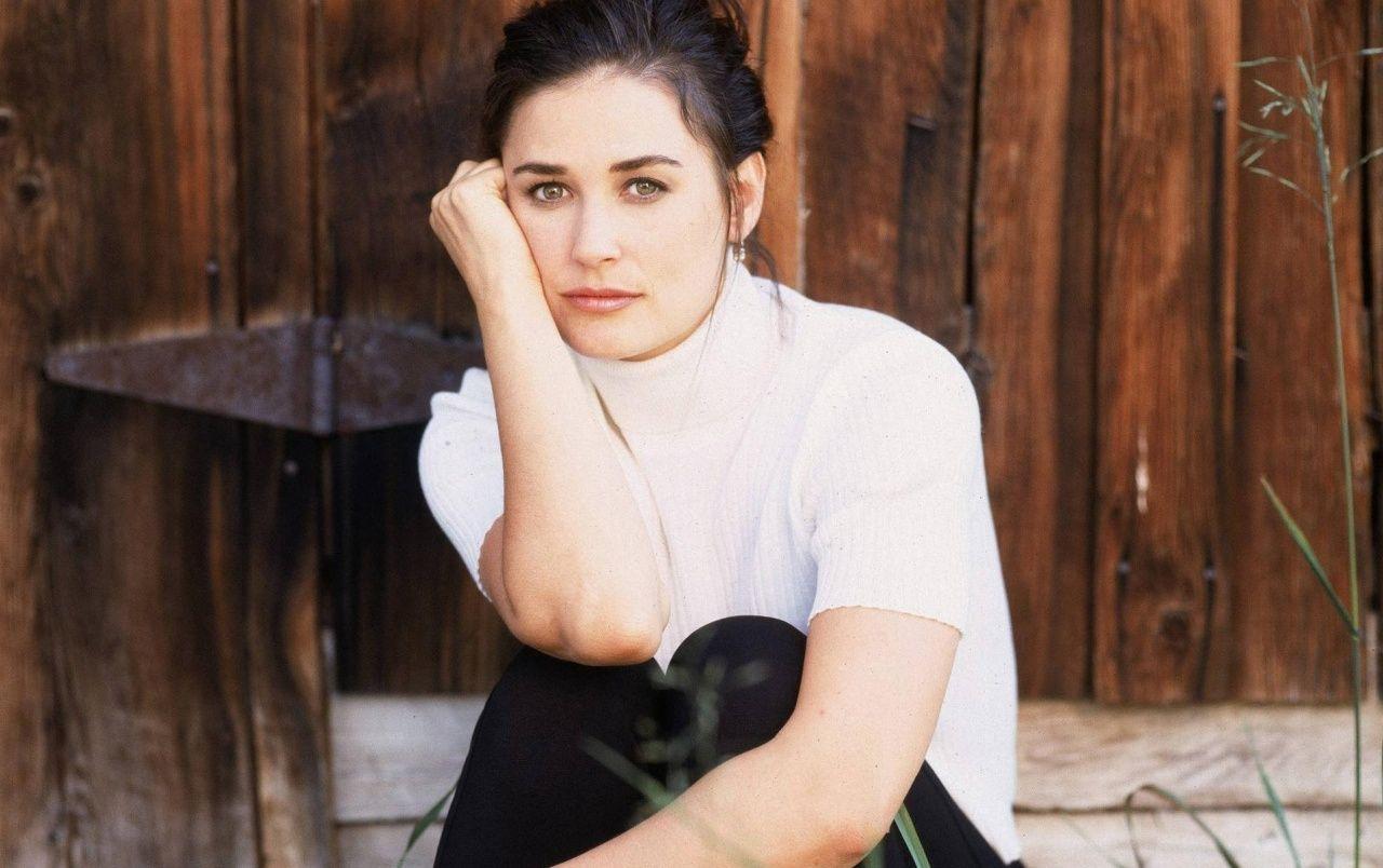Demi Moore Wallpapers - Top Free Demi Moore Backgrounds - WallpaperAccess