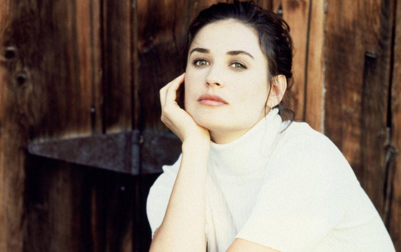 Demi Moore Wallpapers - Top Free Demi Moore Backgrounds - WallpaperAccess