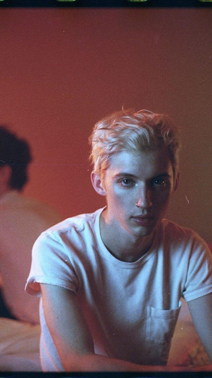 Troye Sivan Wallpapers - Top Free Troye Sivan Backgrounds - WallpaperAccess