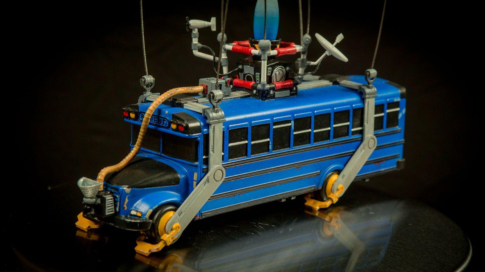 Battle Bus Wallpapers - Top Free Battle Bus Backgrounds - WallpaperAccess