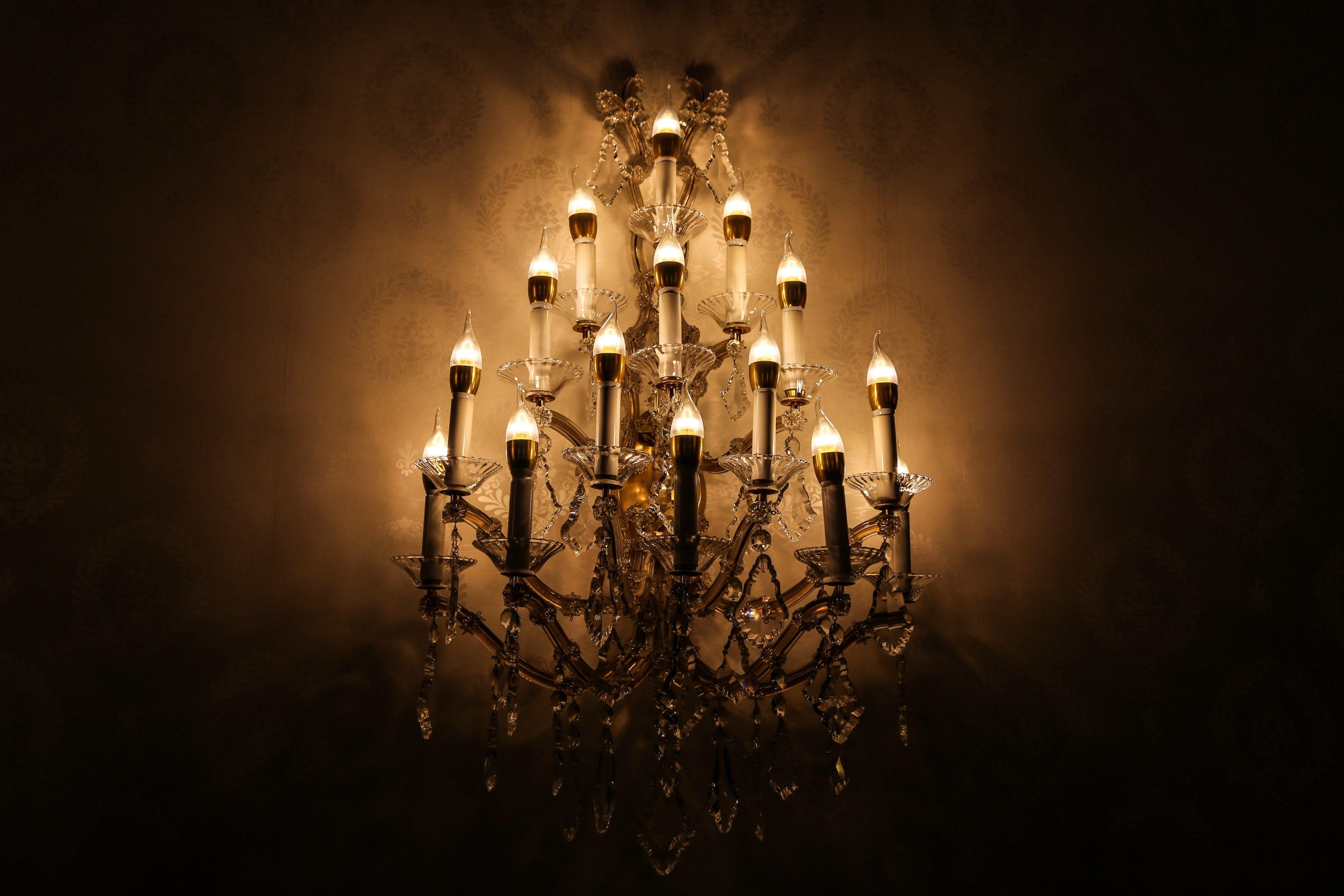 Chandelier Wallpapers - Top Free Chandelier Backgrounds - WallpaperAccess