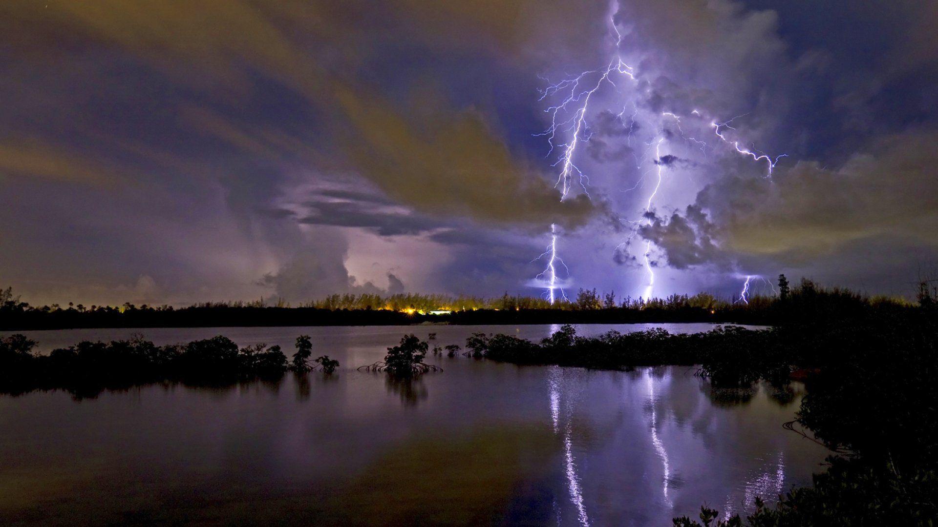 Thunder Sky Wallpapers - Top Free Thunder Sky Backgrounds - WallpaperAccess