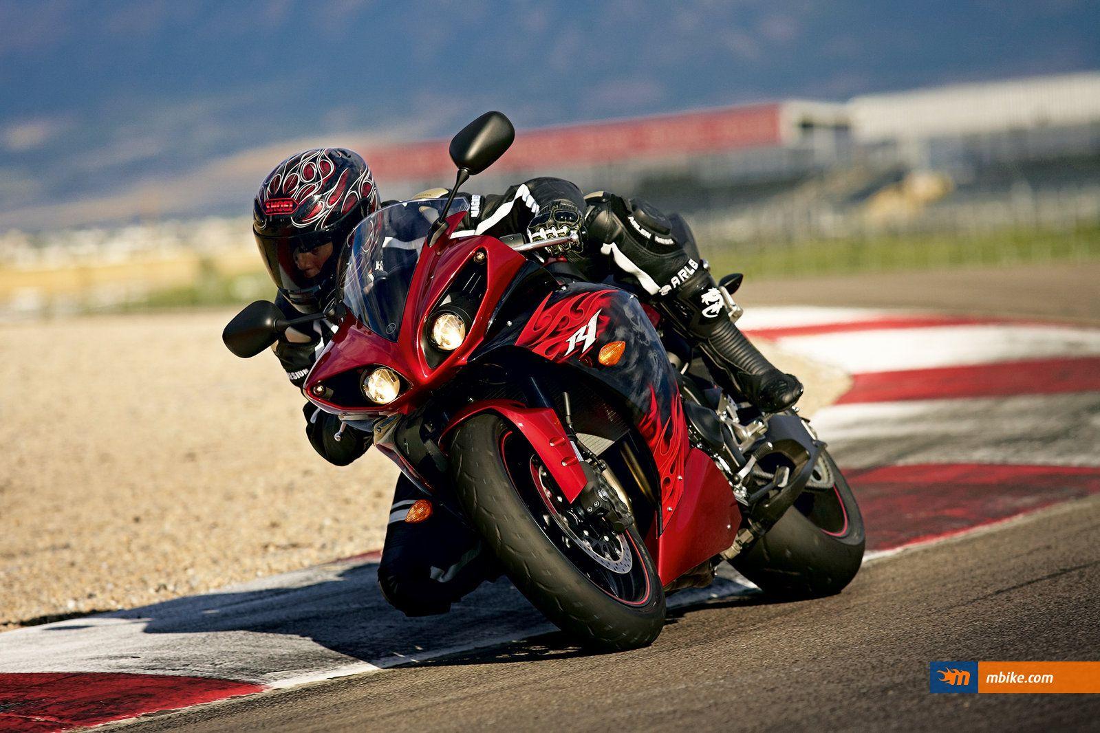 Yamaha R1 Red Wallpapers - Top Free Yamaha R1 Red Backgrounds ...