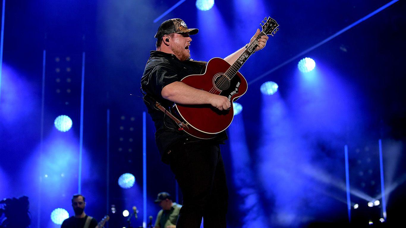 Luke Combs Wallpapers - Top Free Luke Combs Backgrounds - WallpaperAccess