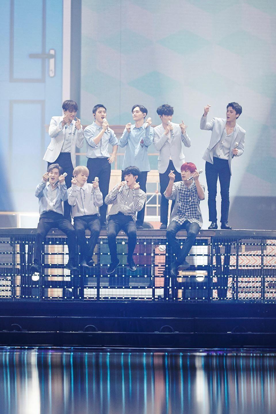 EXO Ot9 Wallpapers - Top Free EXO Ot9 Backgrounds - WallpaperAccess