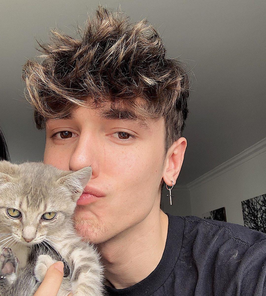 Bryce Hall Wallpapers - Top Free Bryce Hall Backgrounds - WallpaperAccess