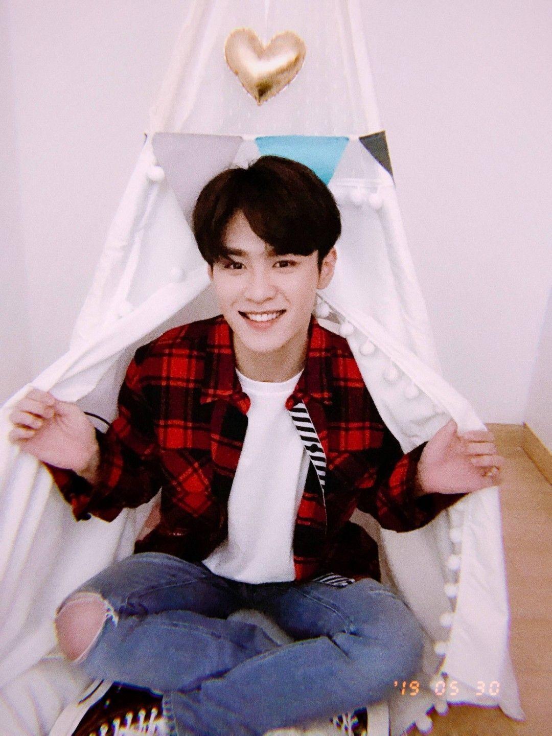 Kun Wayv Wallpapers - Top Free Kun Wayv Backgrounds - WallpaperAccess