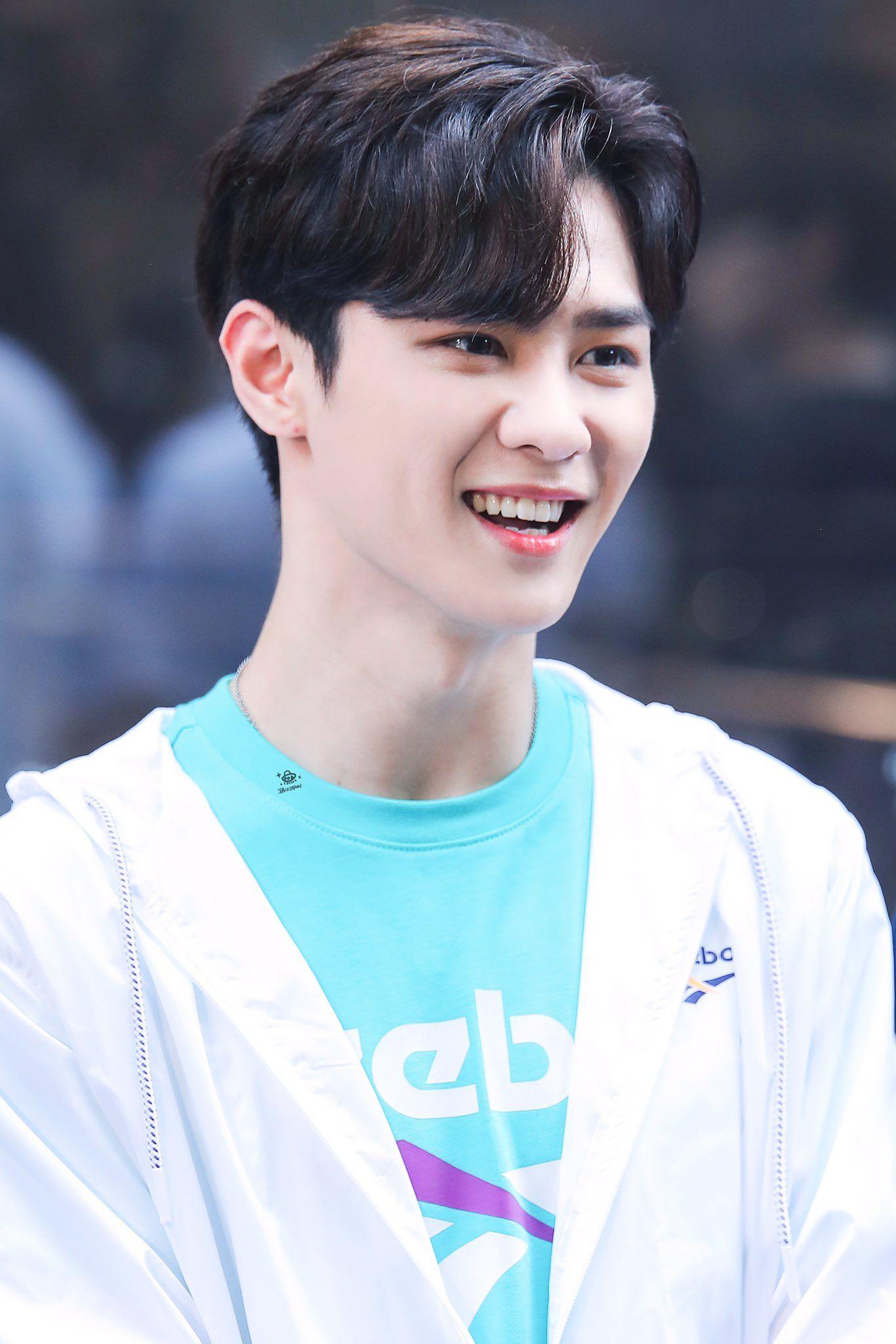 Kun Wayv Wallpapers - Top Free Kun Wayv Backgrounds - WallpaperAccess