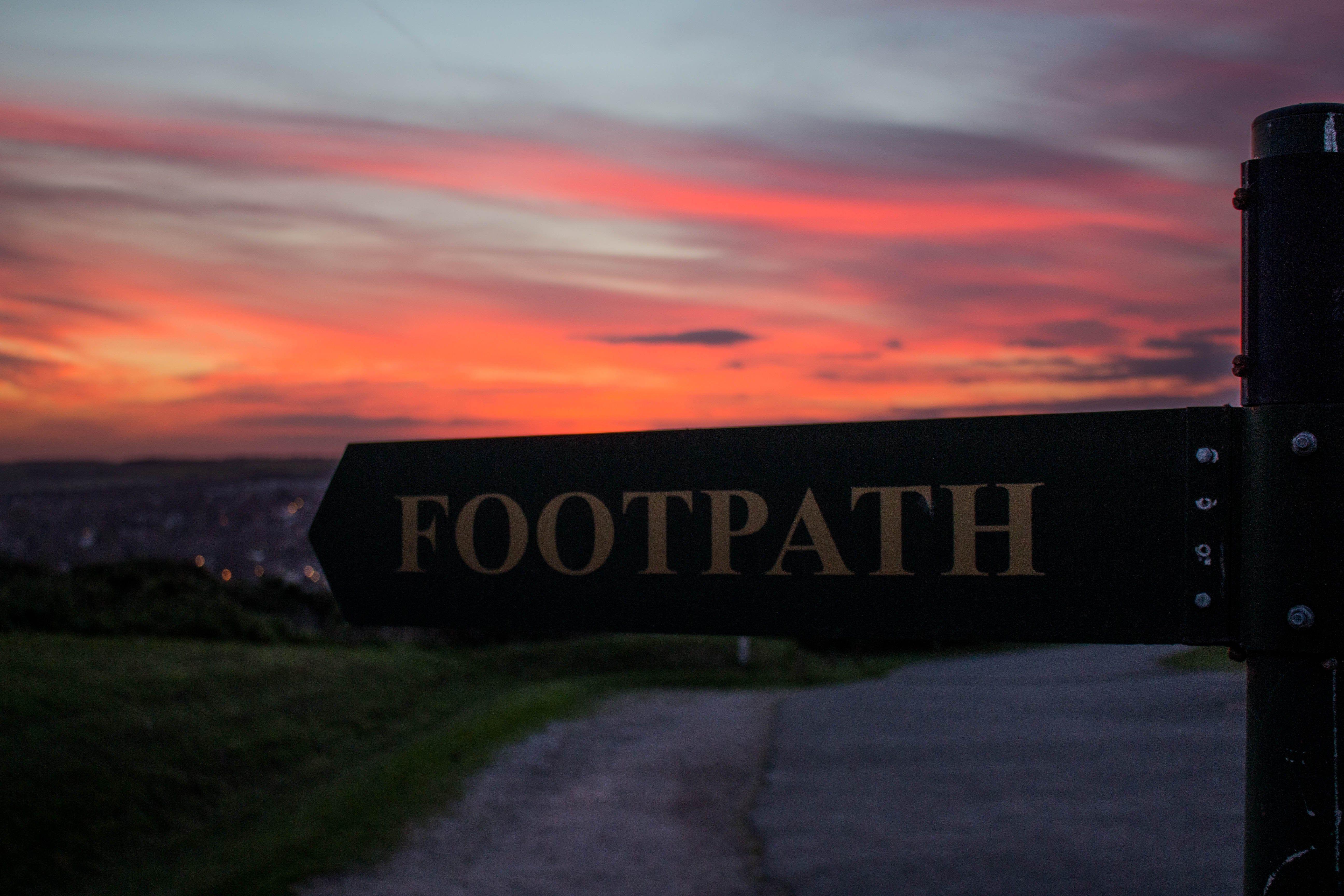 Footpath Wallpapers - Top Free Footpath Backgrounds - WallpaperAccess