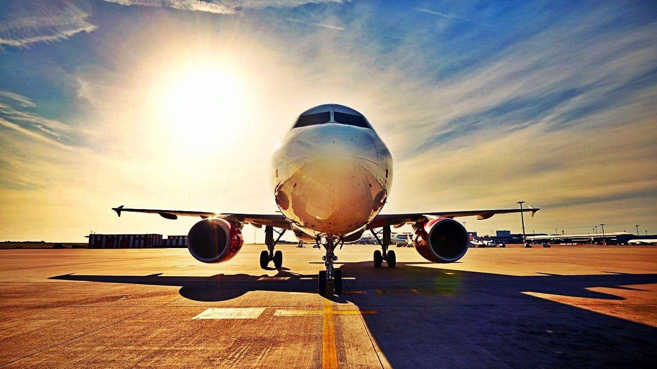 Airplane Runway Wallpapers - Top Free Airplane Runway Backgrounds ...